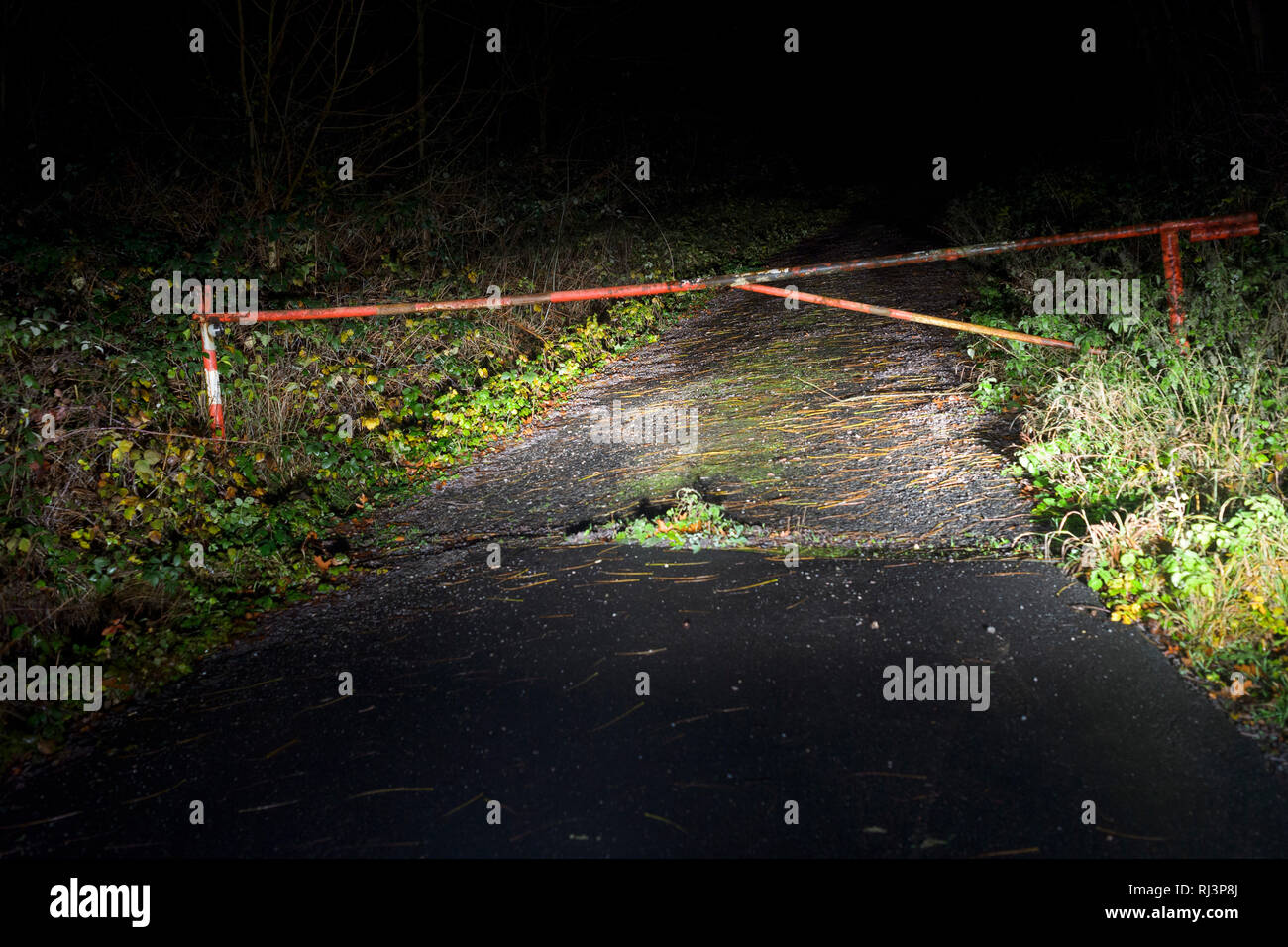 Road barrier hi-res stock photography and images - Alamy