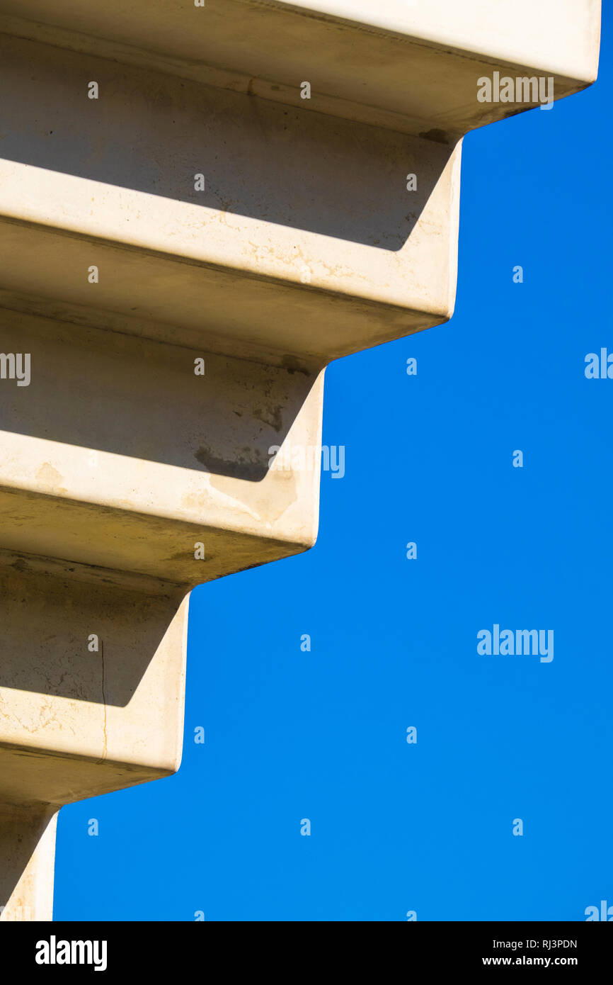 Repetitive architecture design hi-res stock photography and images - Alamy