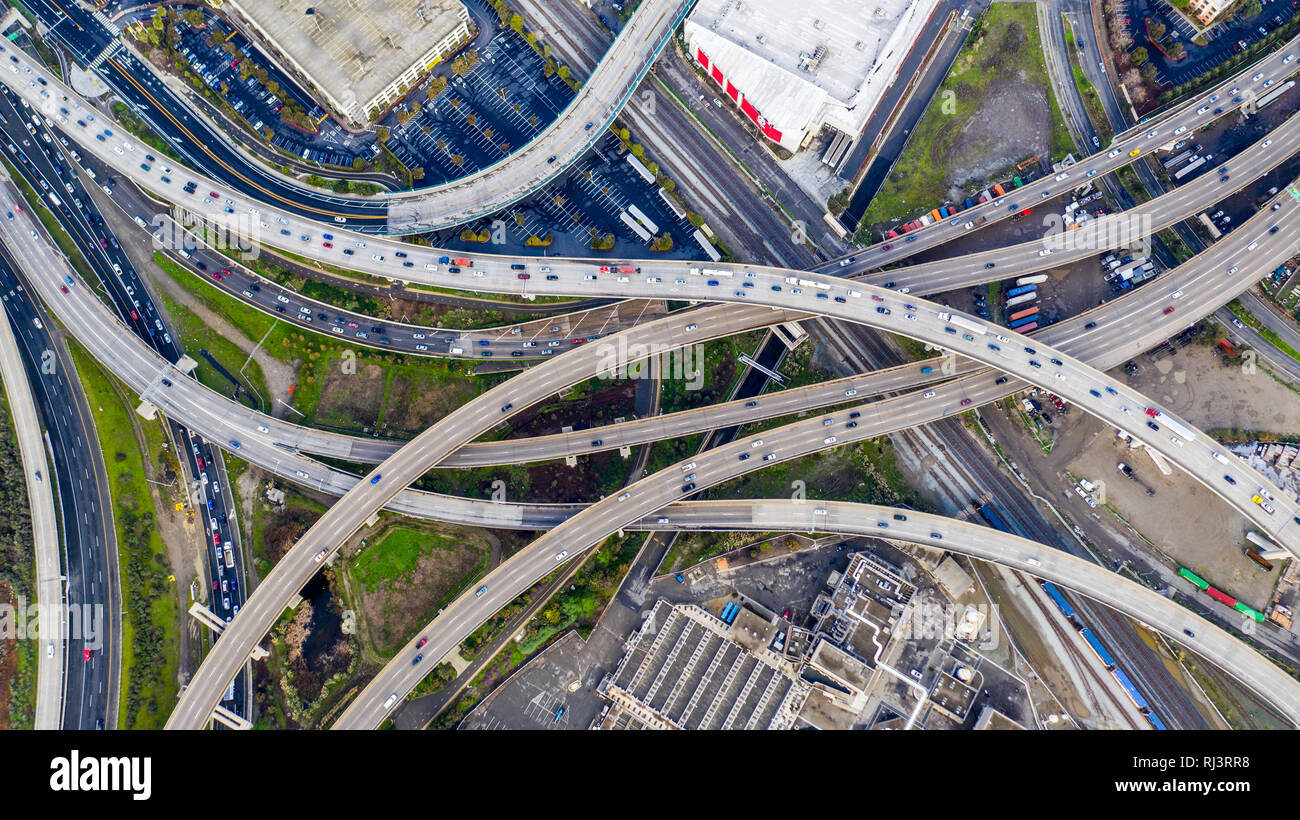 Highway interchange hi-res stock photography and images - Alamy