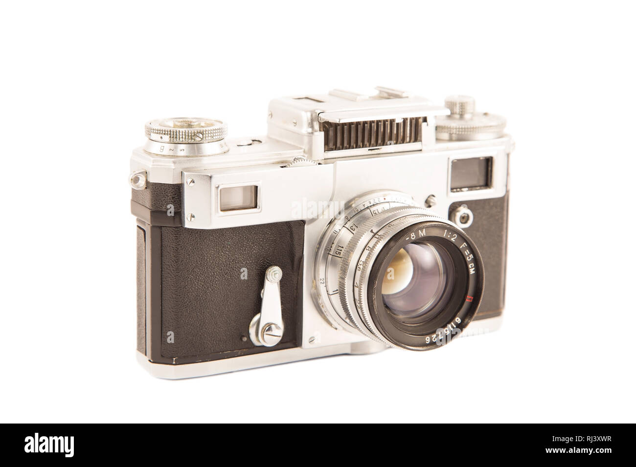 Old camera isolated on white Stock Photo - Alamy