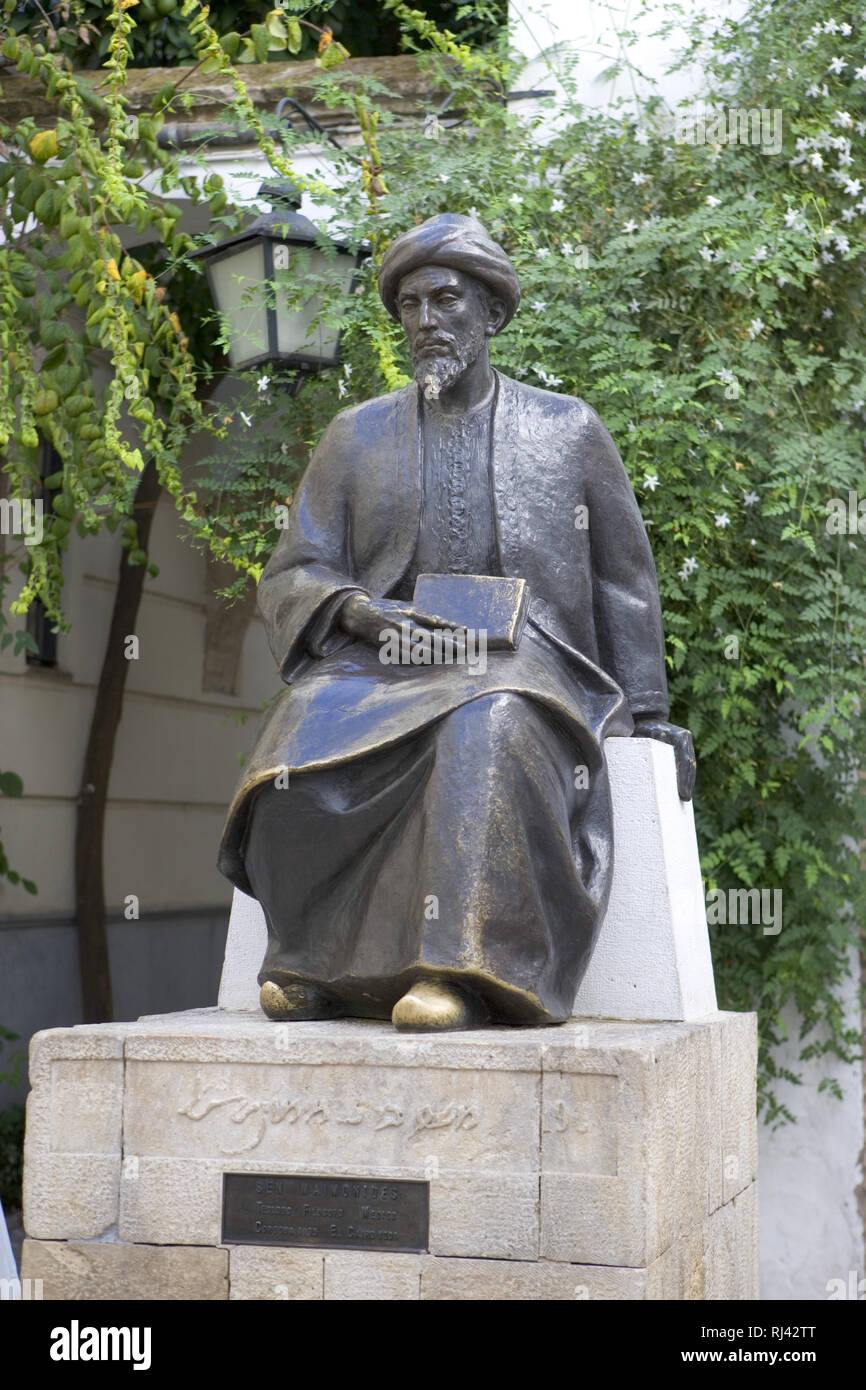 Rabbi mose ben maimon hi-res stock photography and images - Alamy