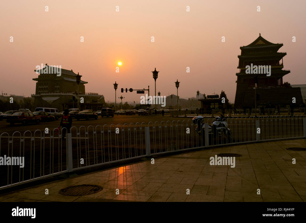 Qianmen gate hi-res stock photography and images - Alamy