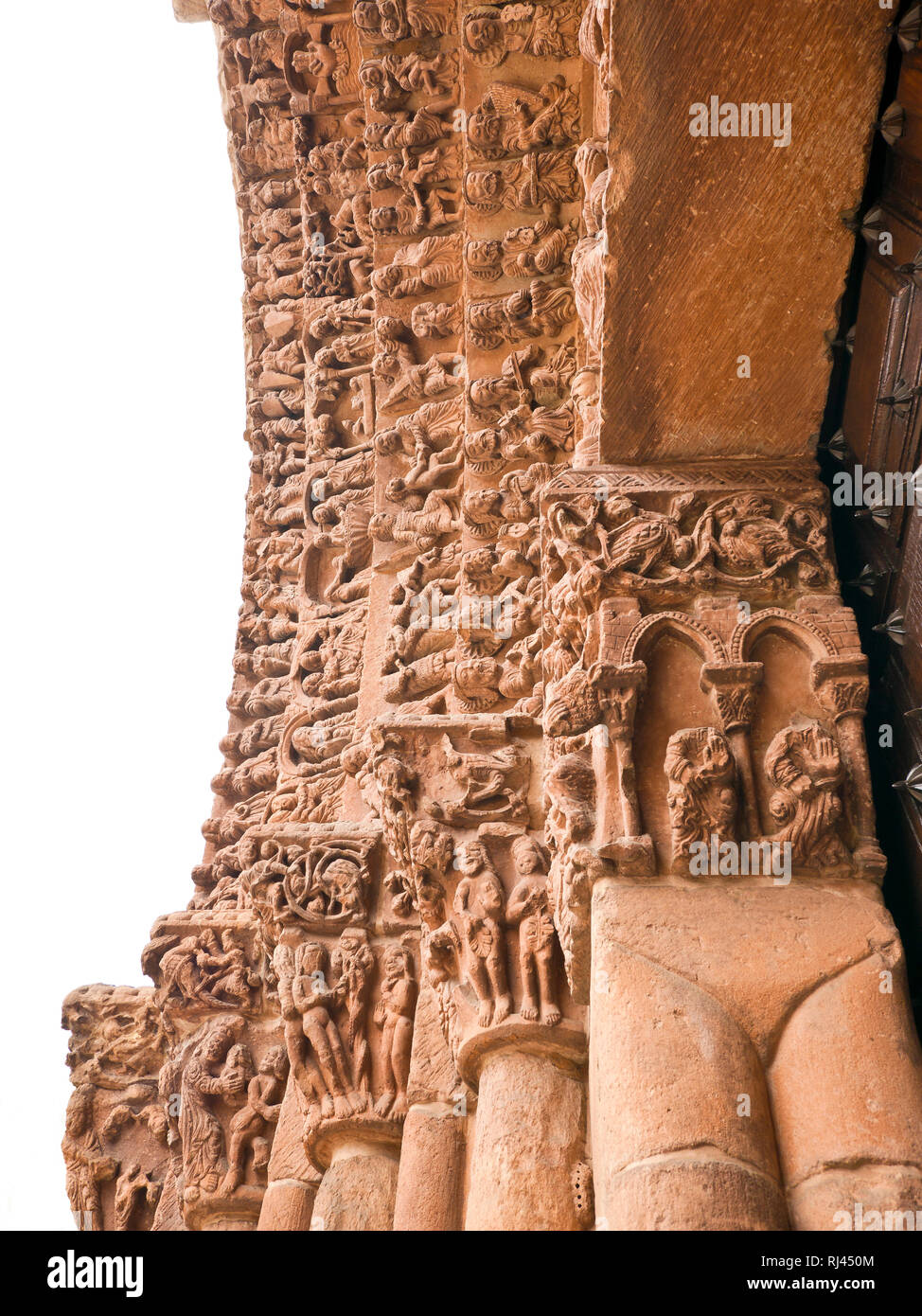 Romanesque portico hi-res stock photography and images - Alamy