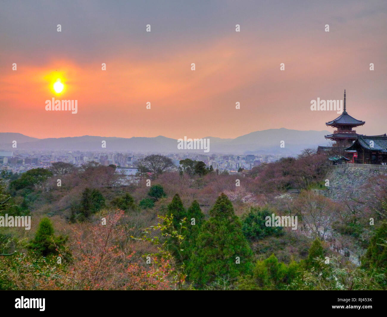 Sunset, Kiyomizu Temple, Kyoto, Japan Stock Photo - Alamy