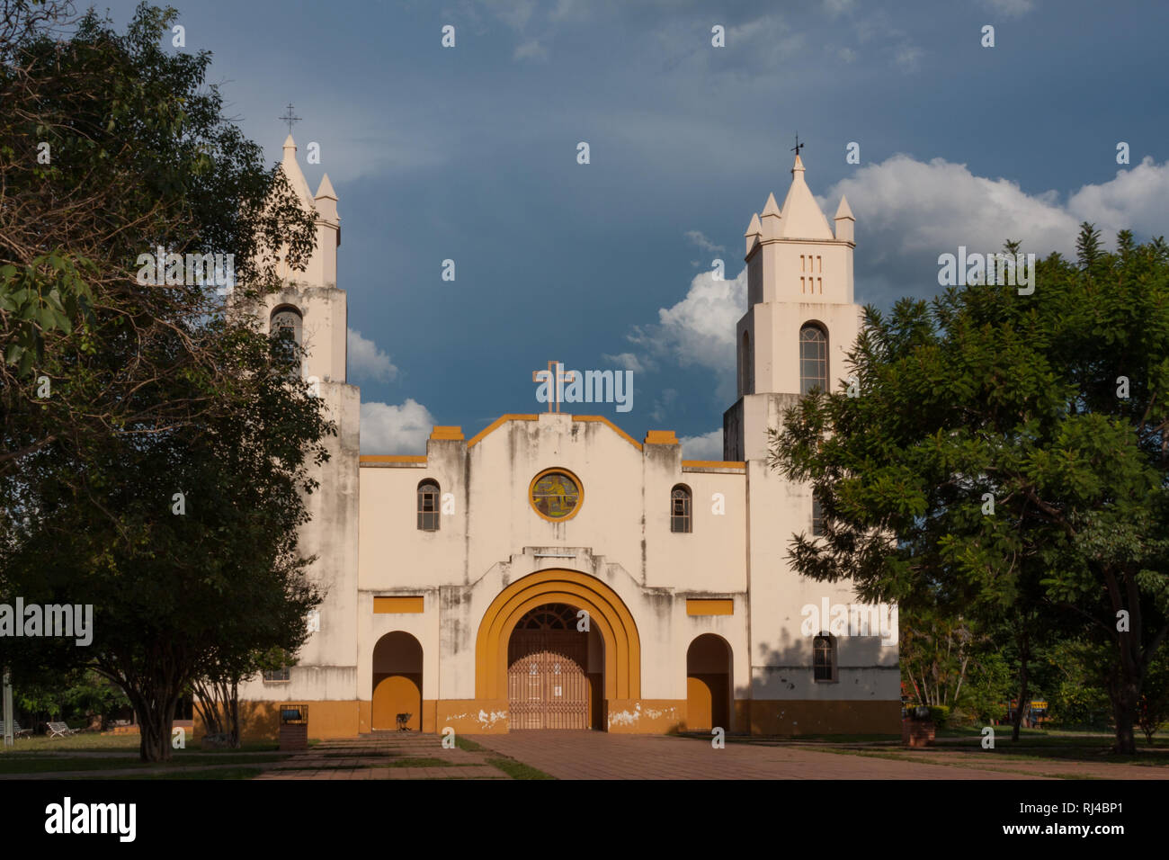 Iglesia Inmaculada Concepcion, aka Templo parroquial de Tobati, Iglesia ...