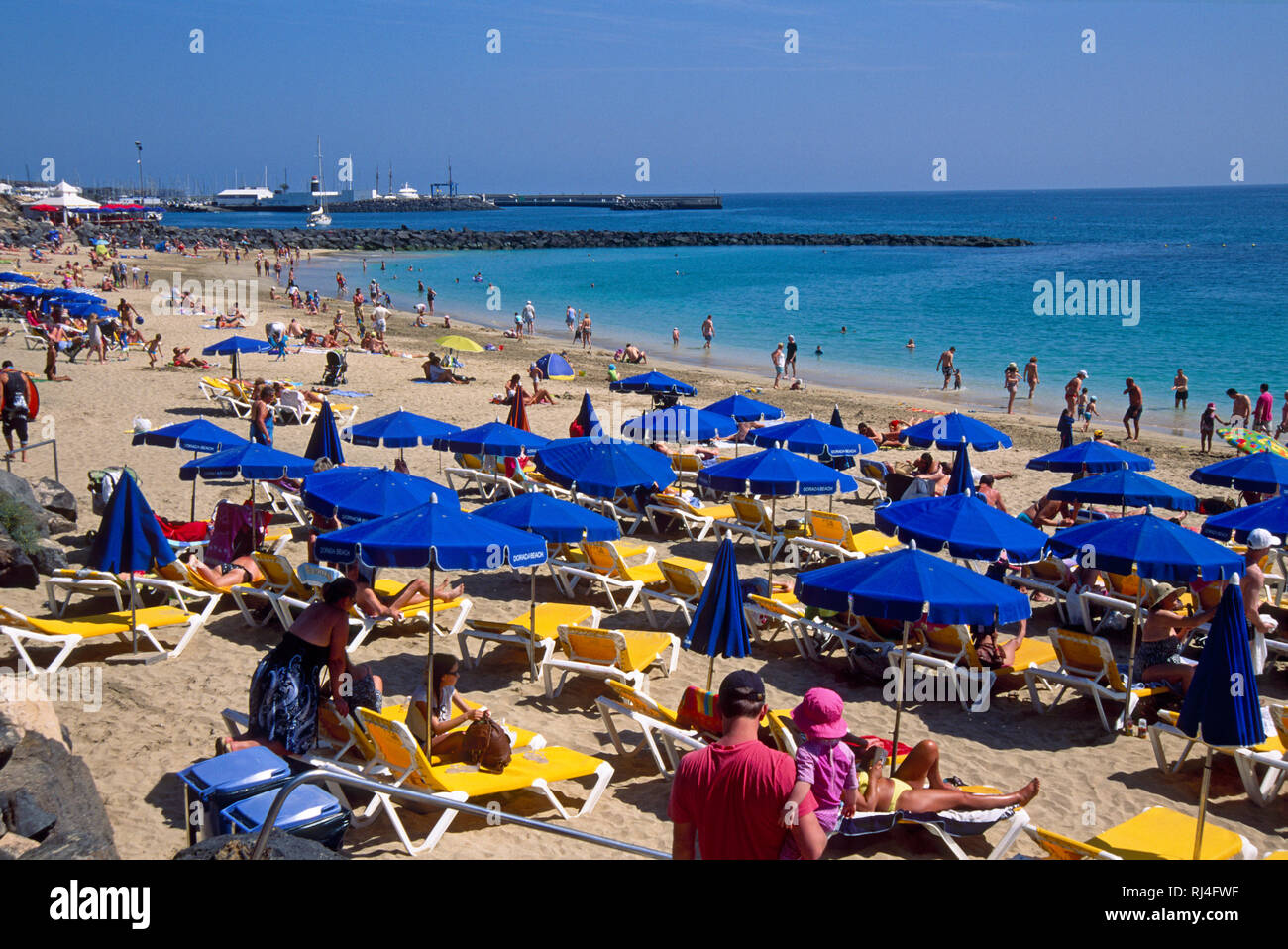 Playa dorada hi-res stock photography and images - Alamy