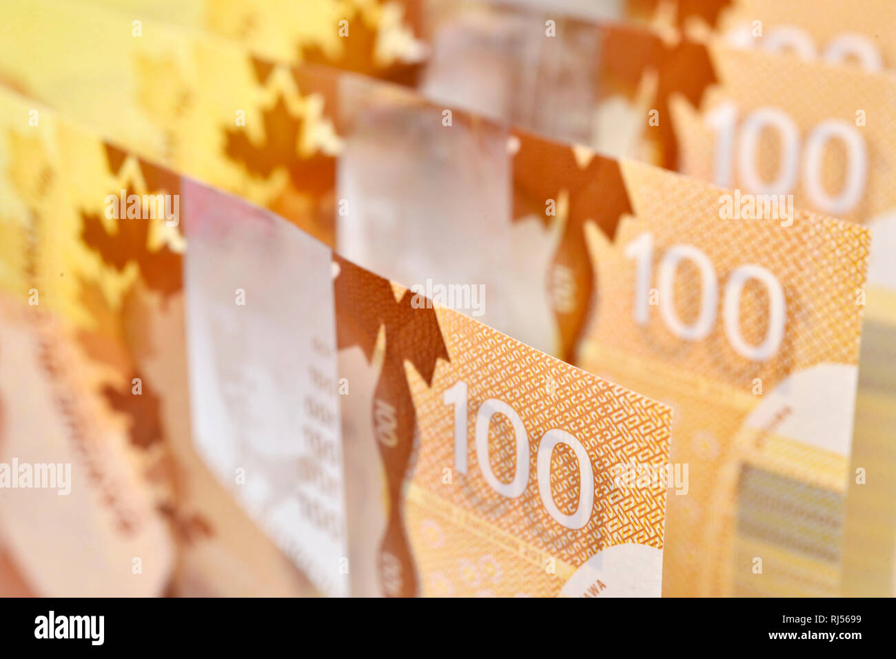 Ten dollar bill canada hi-res stock photography and images - Alamy