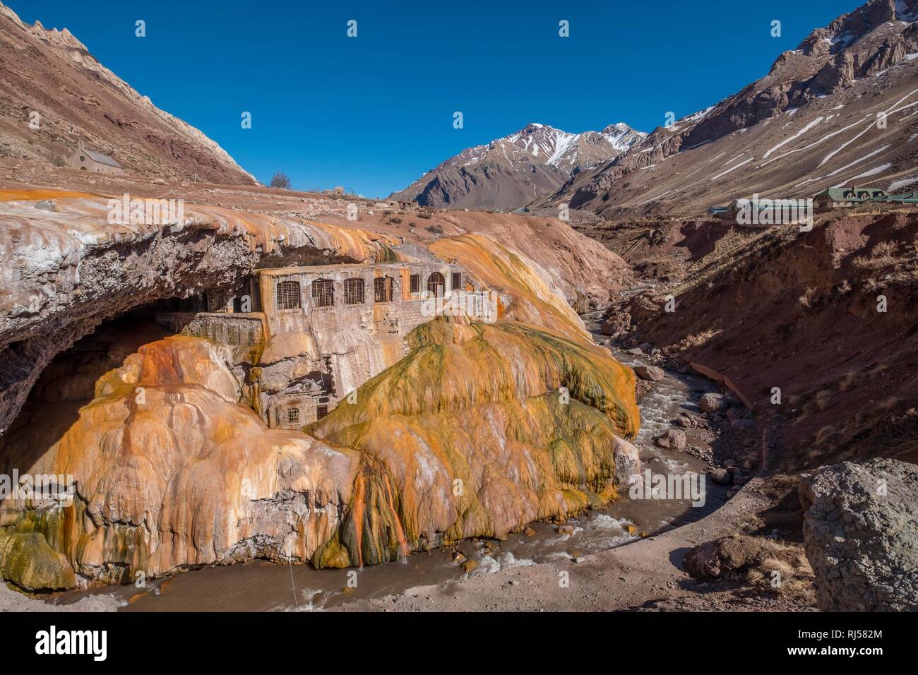 Puente del Inca over Las Cuevas rio, Aconcagua park, Mendoza provine ...