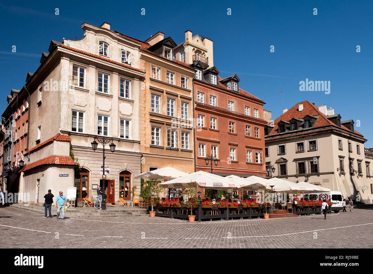 Royal castle square hi-res stock photography and images - Alamy