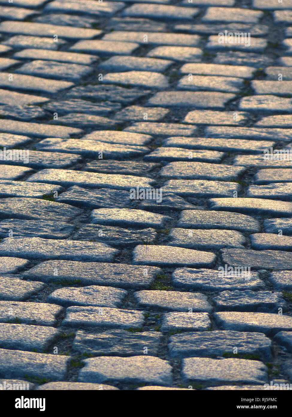 Stone line hi-res stock photography and images - Alamy