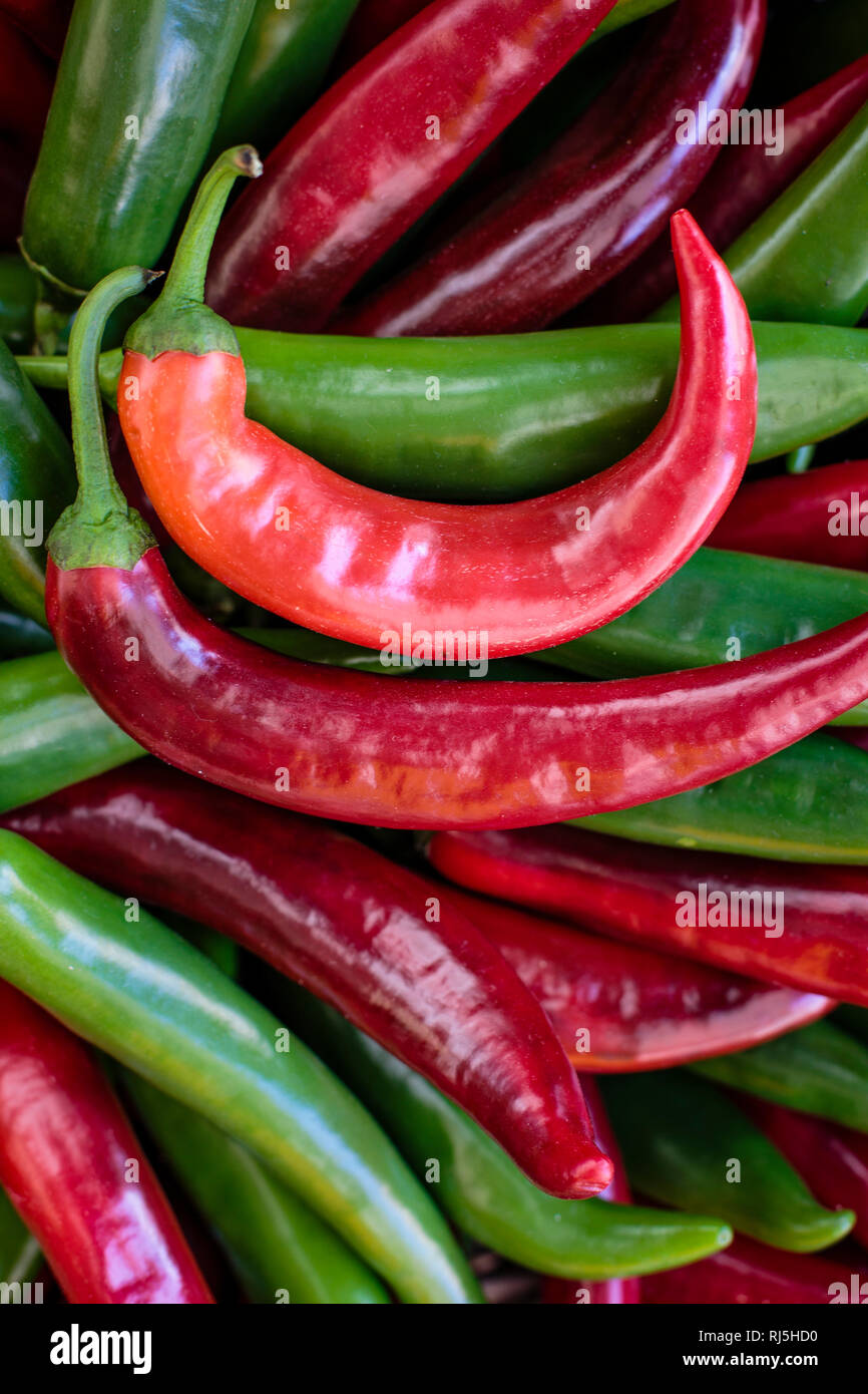Peperoncini peperoncini hi-res stock photography and images - Alamy