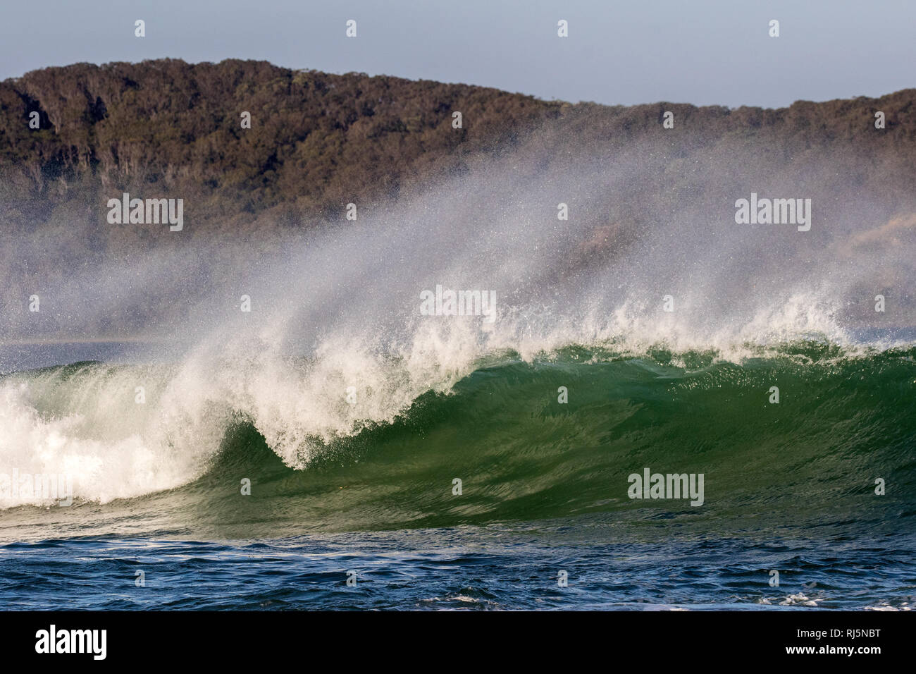 Ocean swells hi-res stock photography and images - Alamy