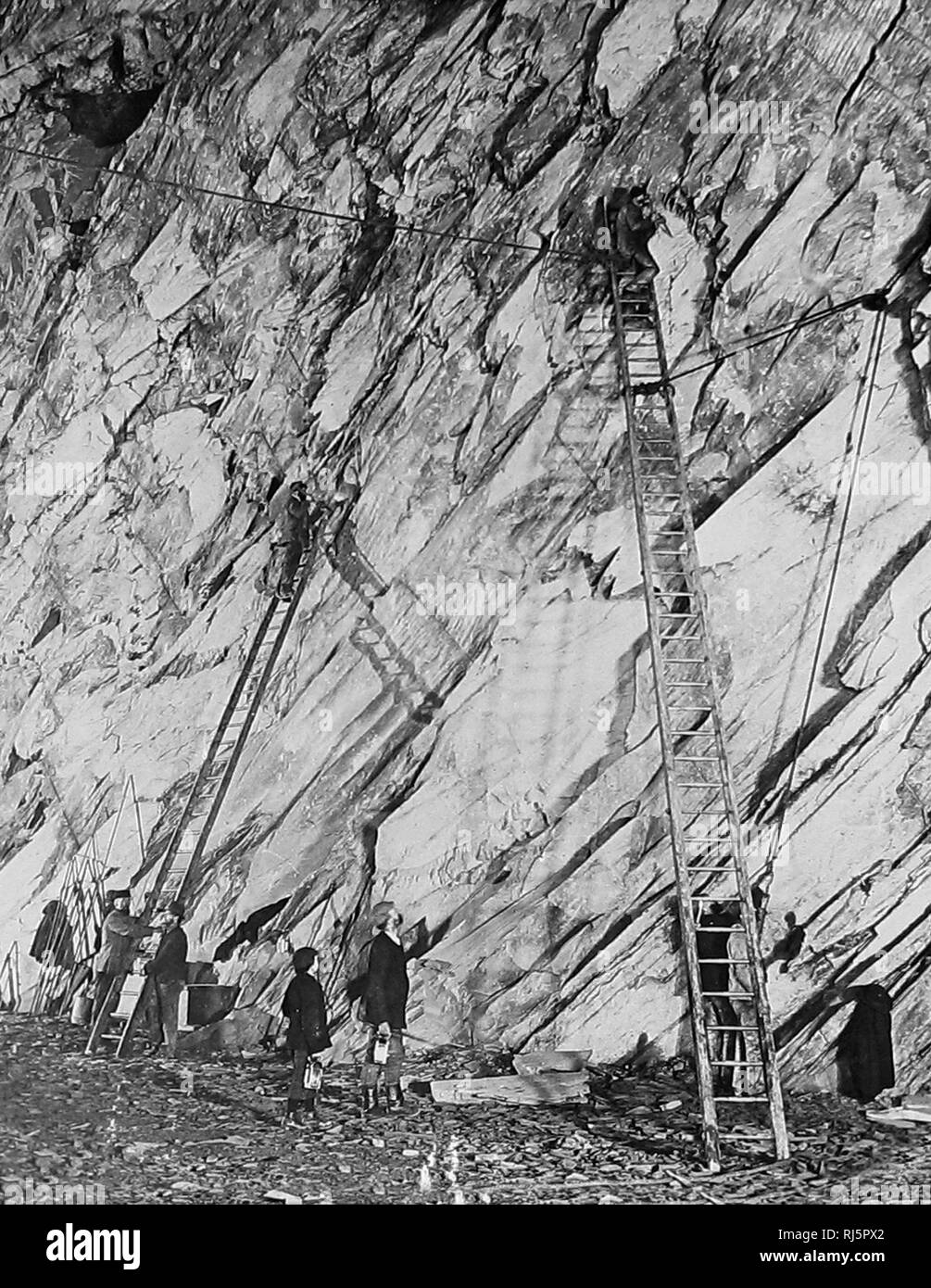 Slate mining, Wales Stock Photo - Alamy