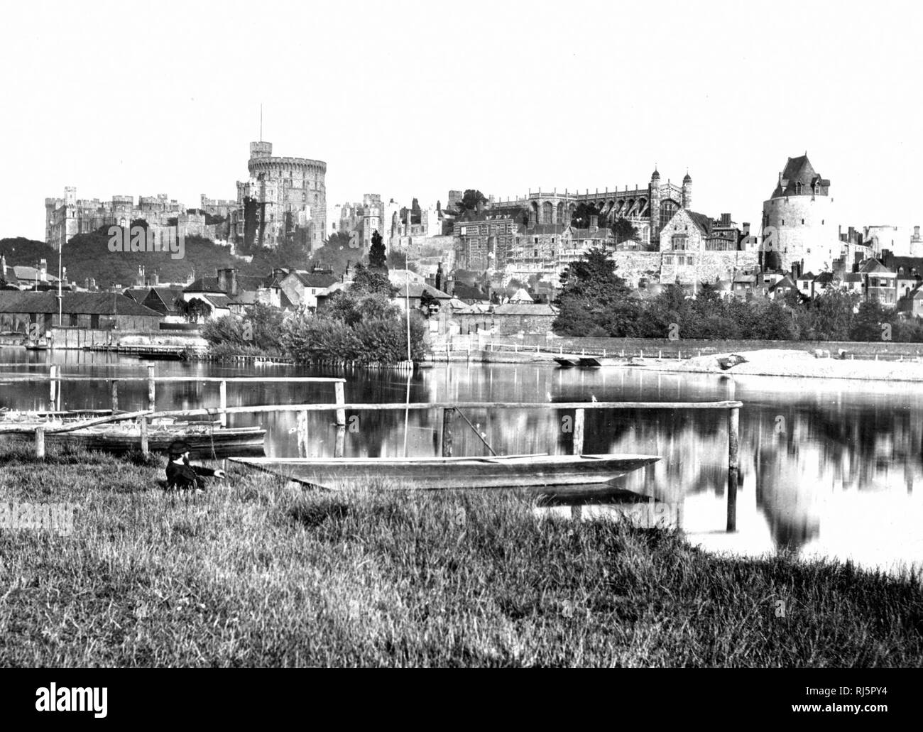 River Thames, Windsor Castle Stock Photo - Alamy