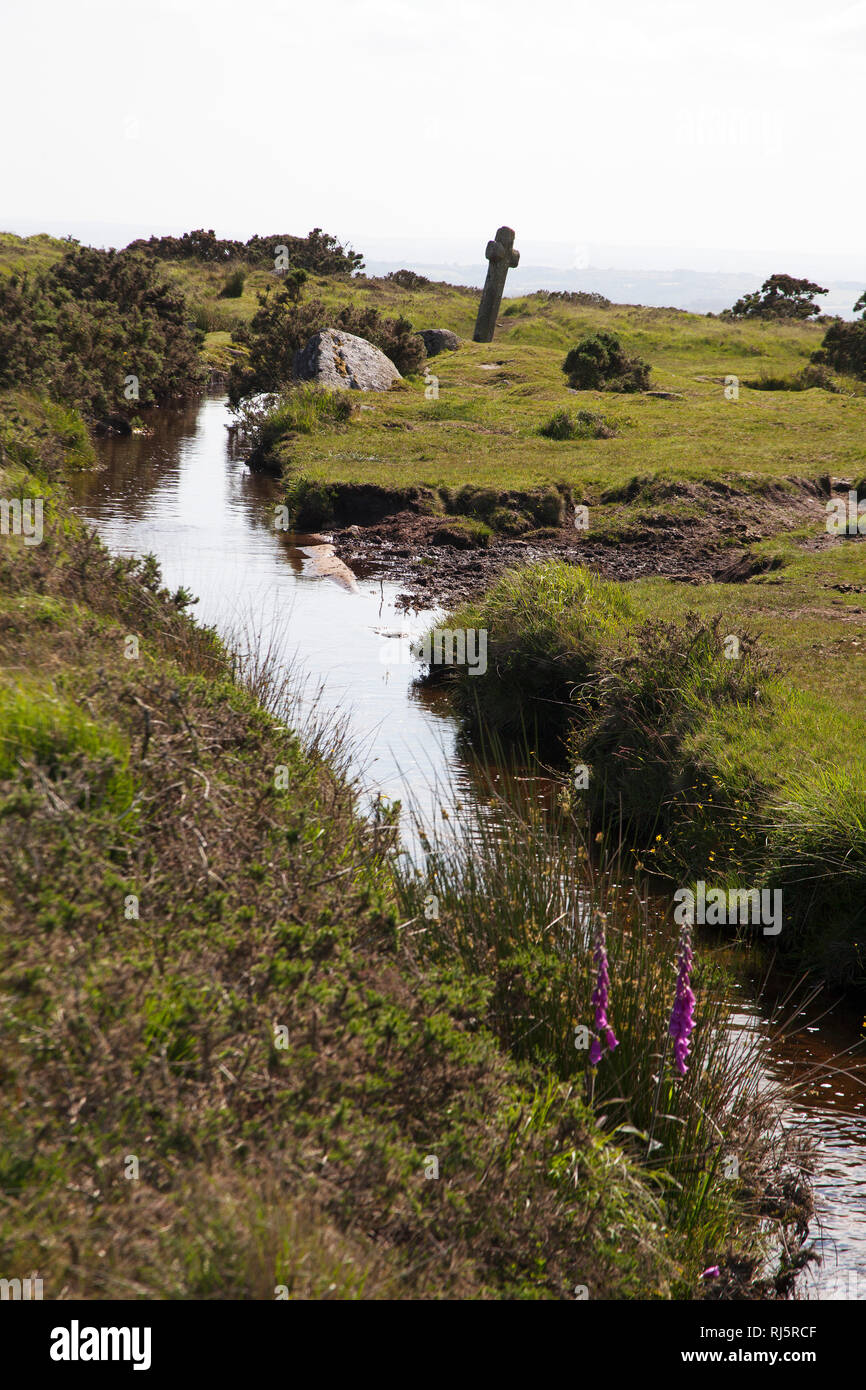 Windy Post Cross Grimstone and Sortridge Leat Dartmoor National Park ...