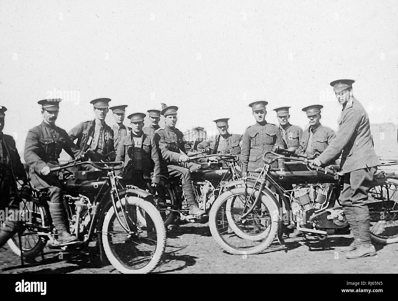 British troops on motorcycles during WW1 Stock Photo - Alamy