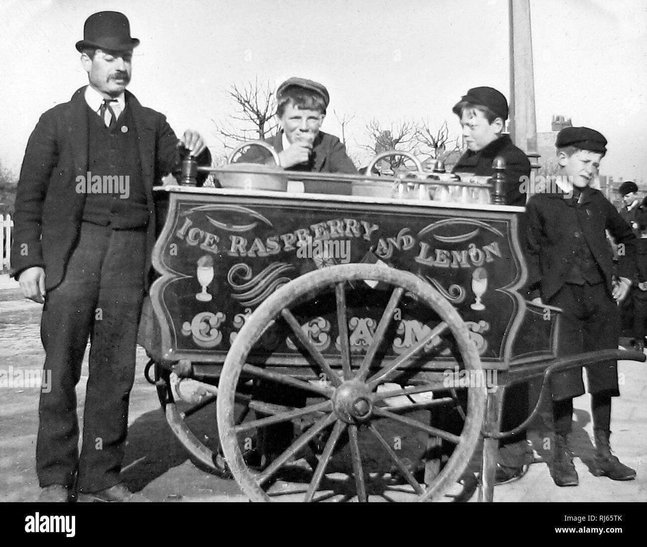 Victorian ice cream hi-res stock photography and images - Alamy