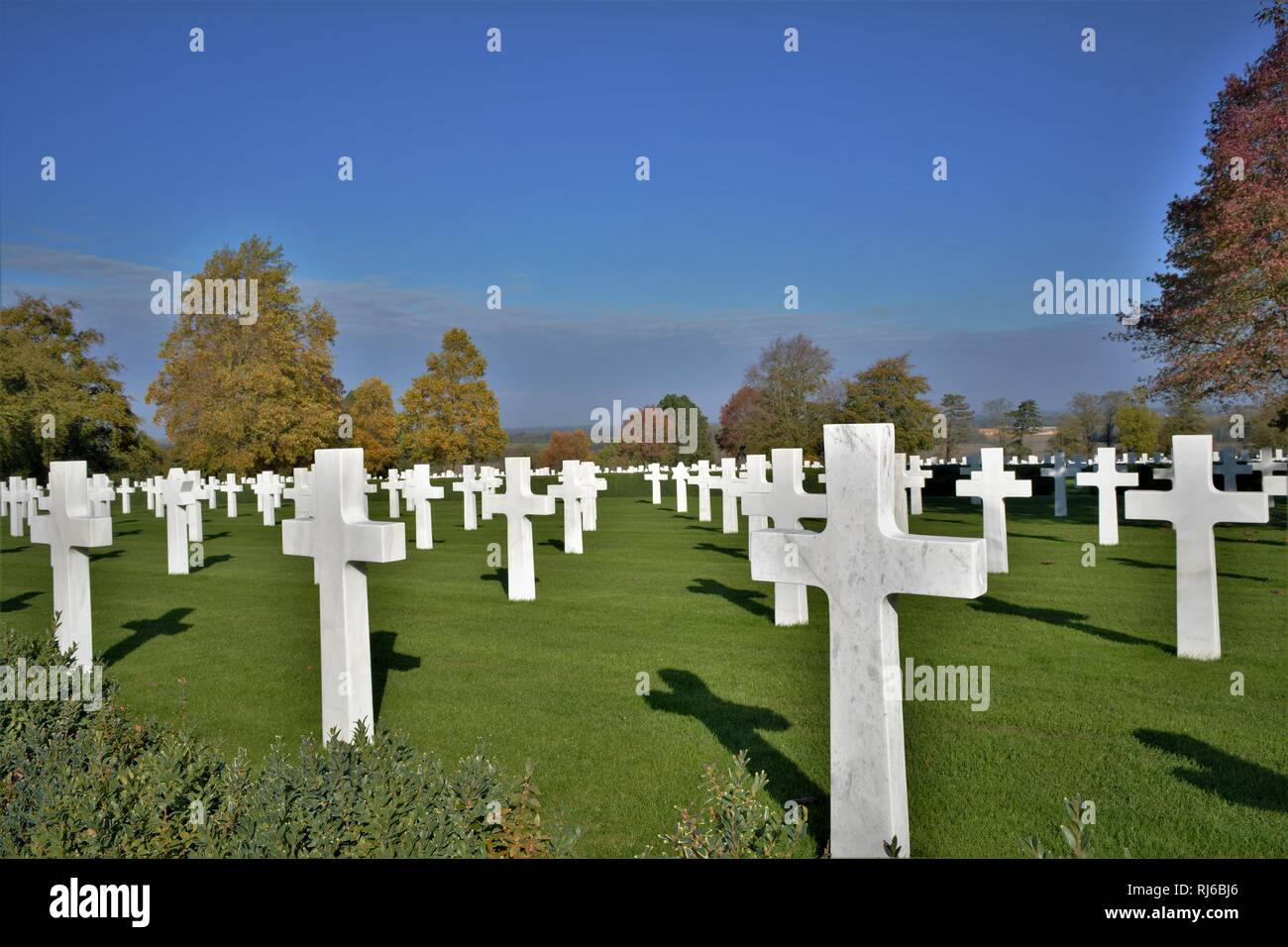 Rows of graves at Madingley American cemetery, memorial to the dead of ...