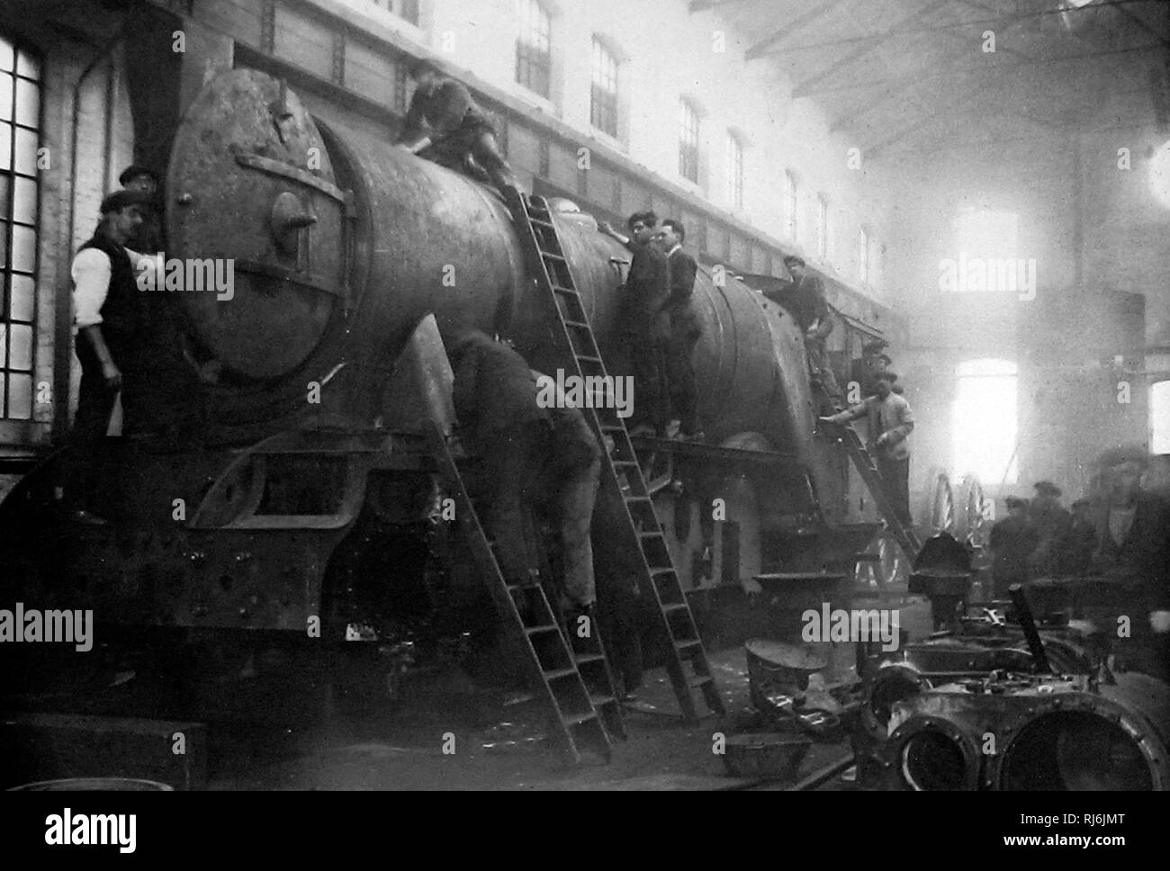 Vintage boiler hi-res stock photography and images - Alamy