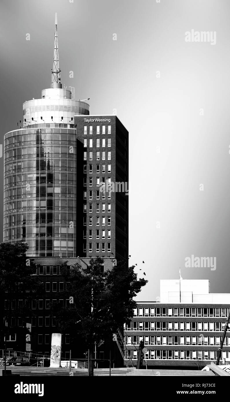 Hamburg taylor wessing hi-res stock photography and images - Alamy