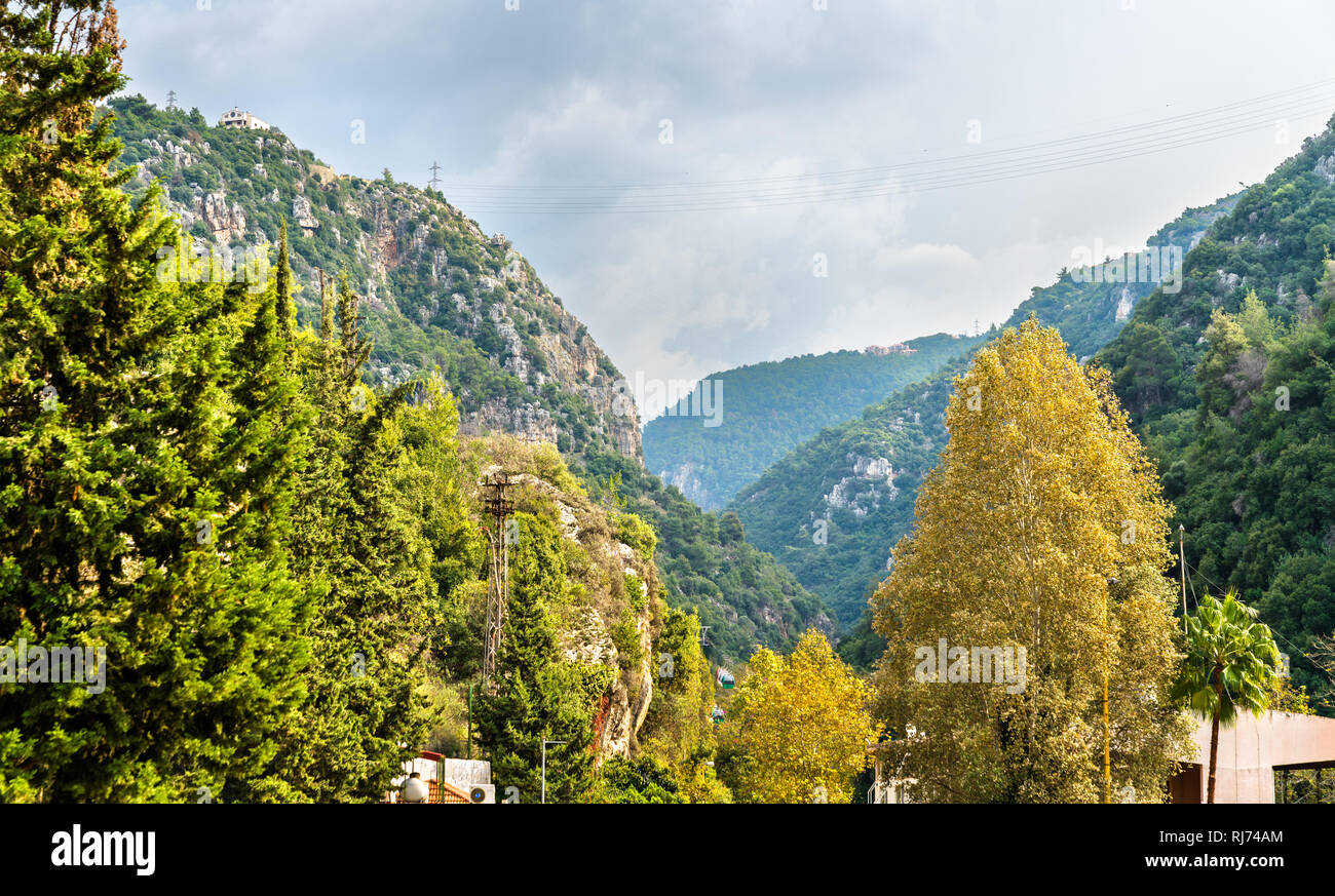 Jeita grotto hi-res stock photography and images - Alamy