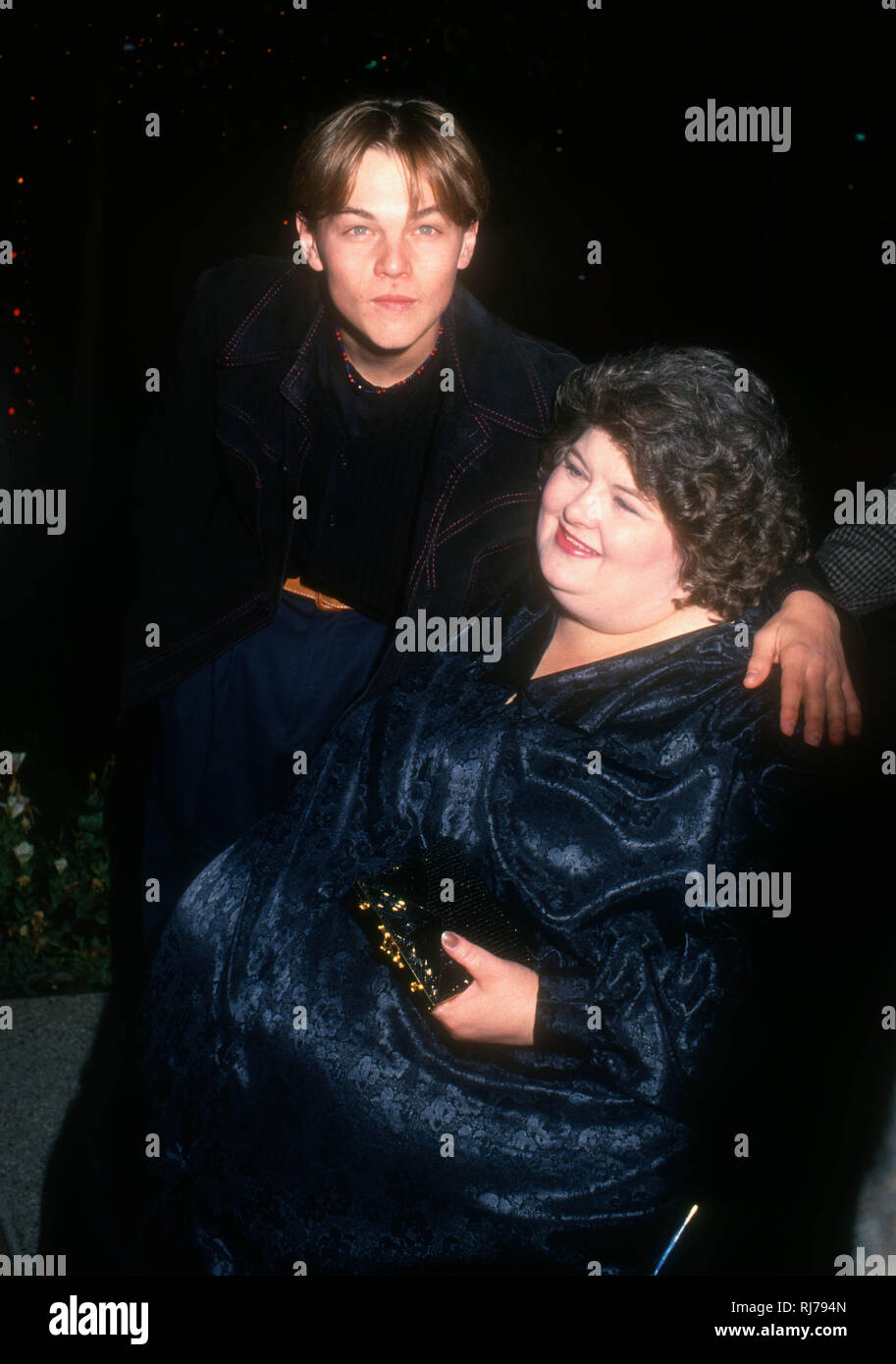 Leonardo Dicaprio Darlene Cates What's Eating Gilbert Grape : Johnny
