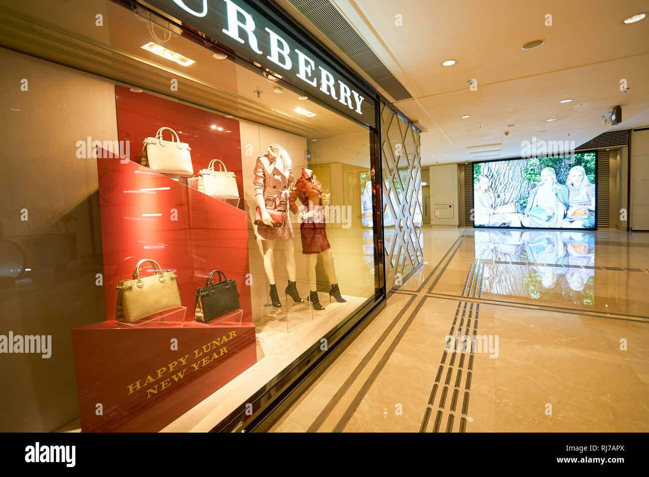 Burberry group plc hi-res stock photography and images - Alamy