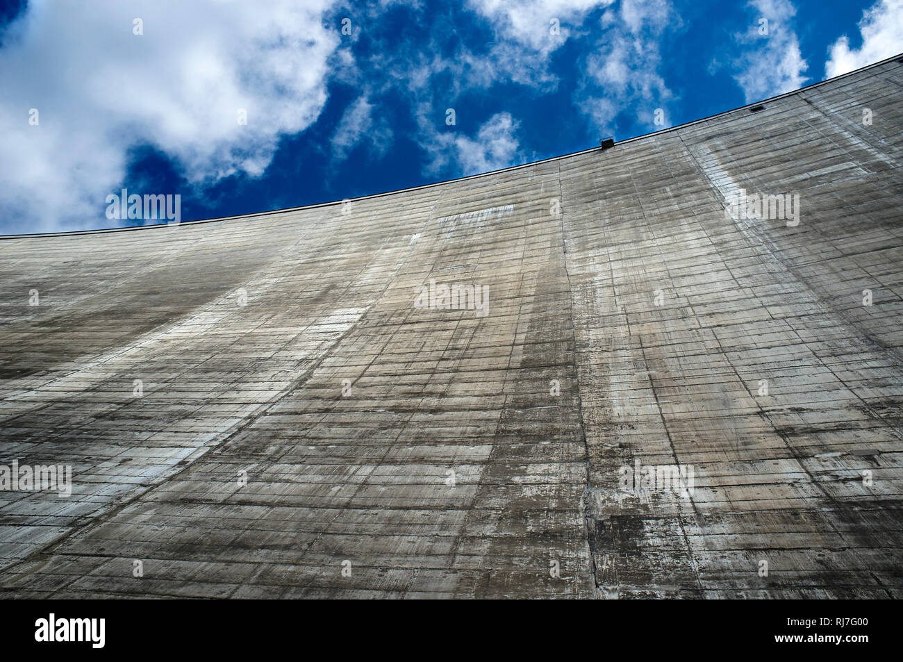 Damm energie hi-res stock photography and images - Alamy