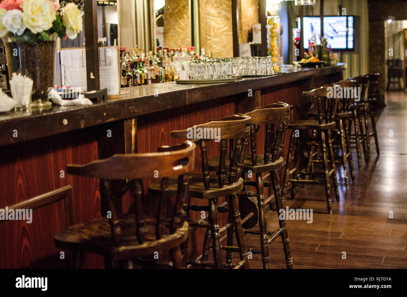 Old style bar Stock Photo - Alamy