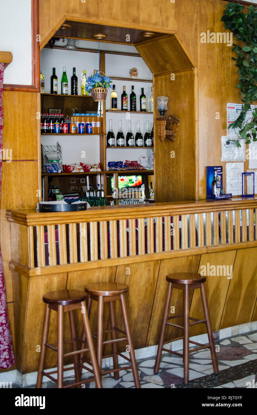 old style bar Stock Photo - Alamy