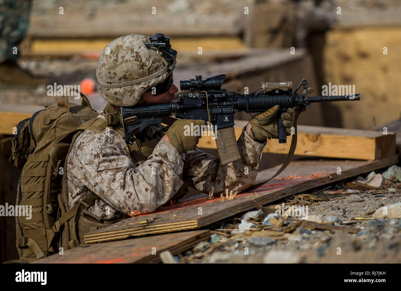 Range 410a hi-res stock photography and images - Alamy