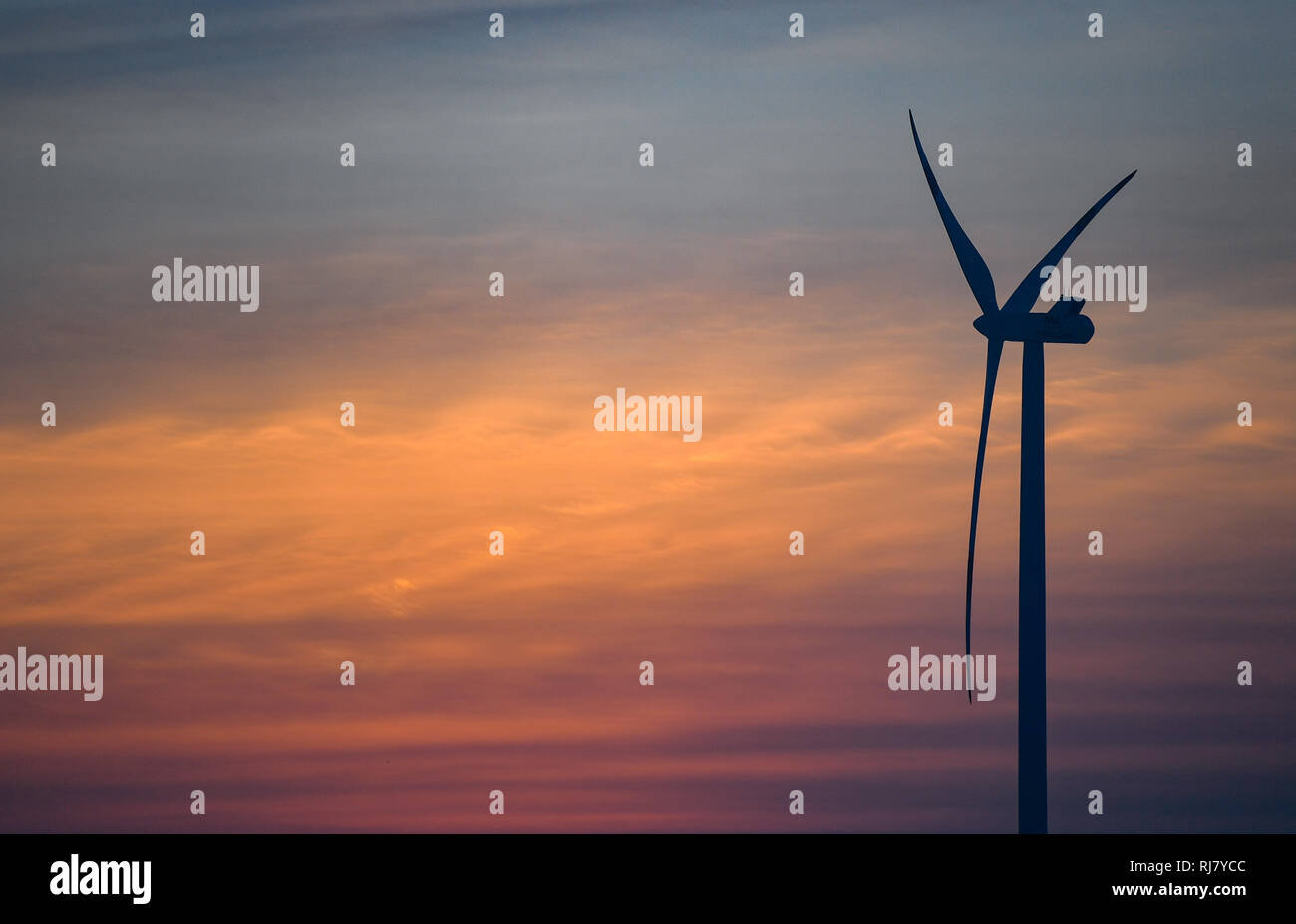 04 February 2019, Brandenburg, Jacobsdorf: A wind turbine from the ...