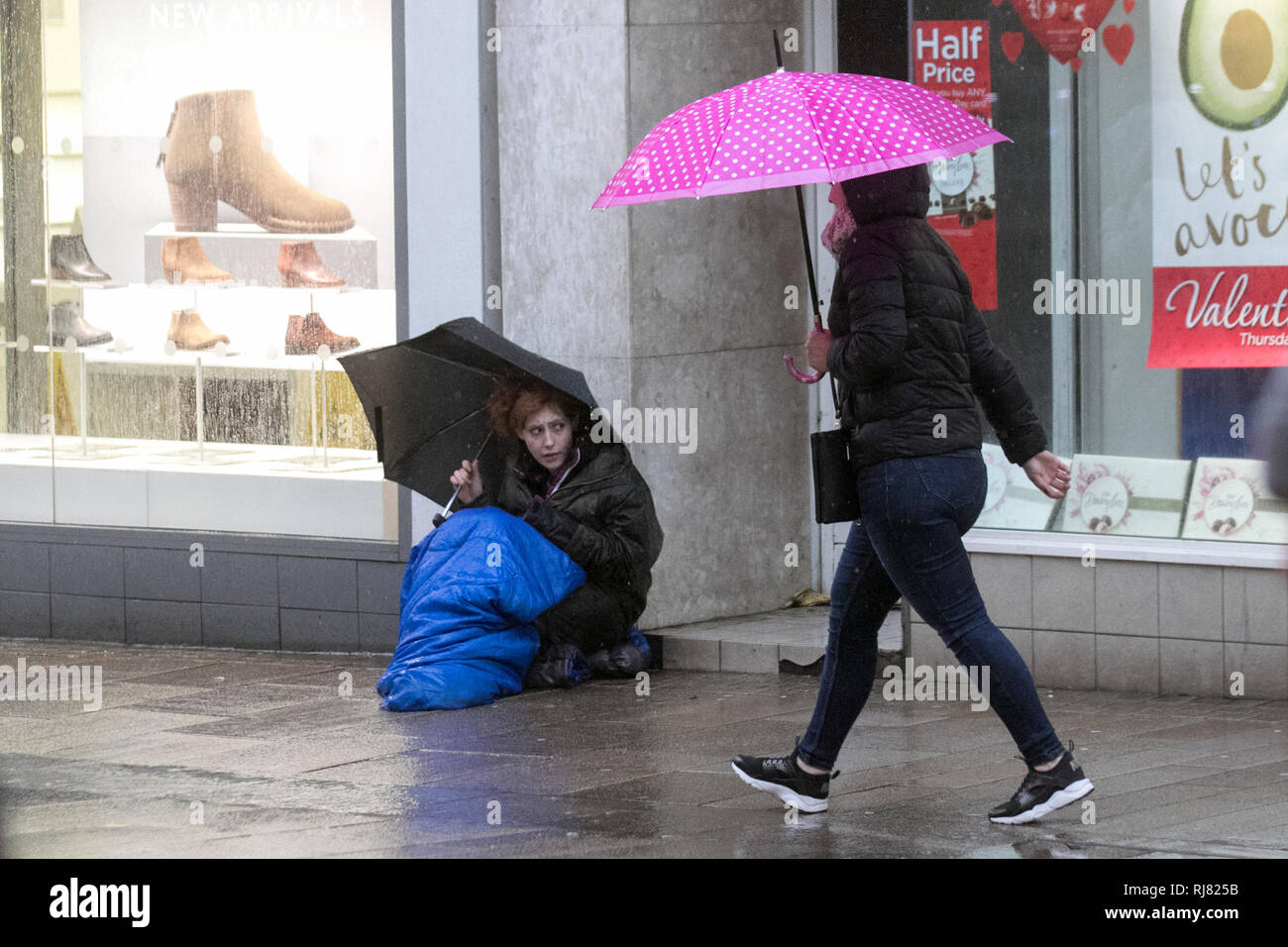 Raindrops on waterproof coat hi-res stock photography and images - Alamy