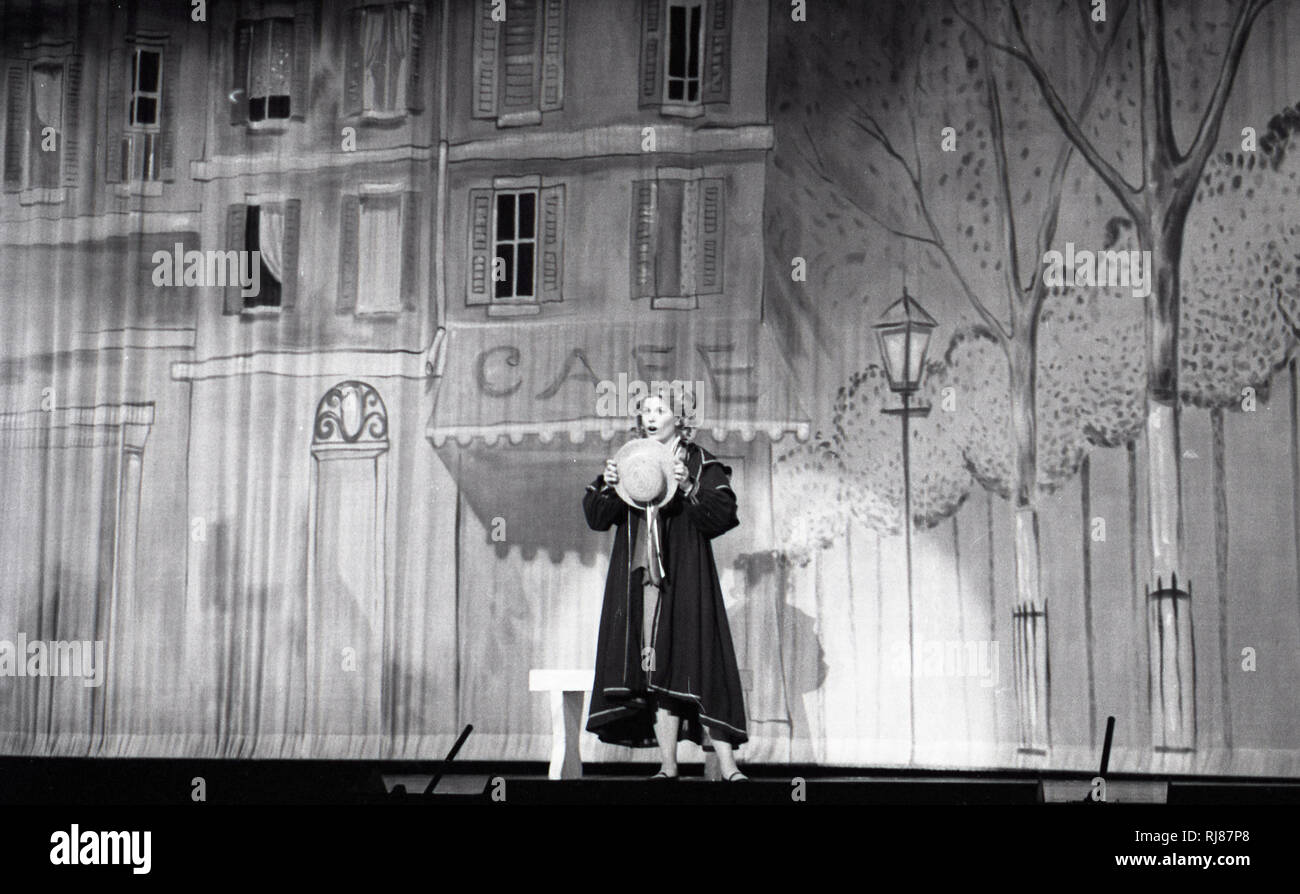 Candice Earley performing in "Gigi'" with the Kenley Players on June 30 ...