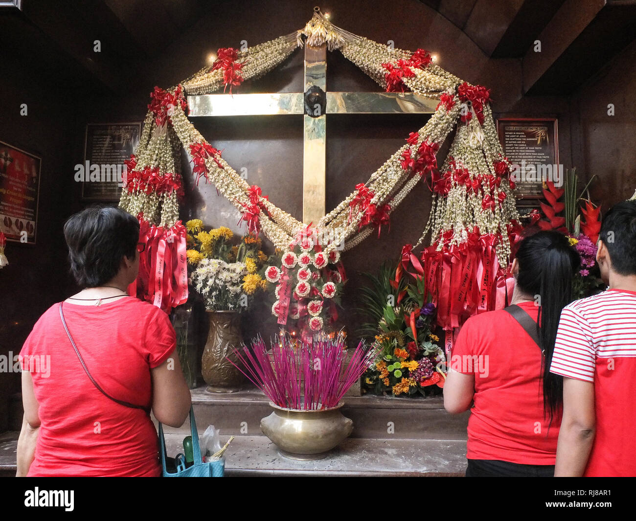 Altar in the street hi-res stock photography and images - Alamy