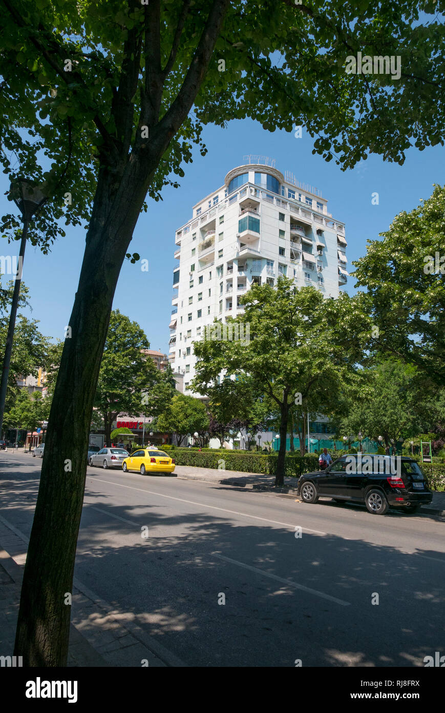 Tirana blloku hi-res stock photography and images - Alamy