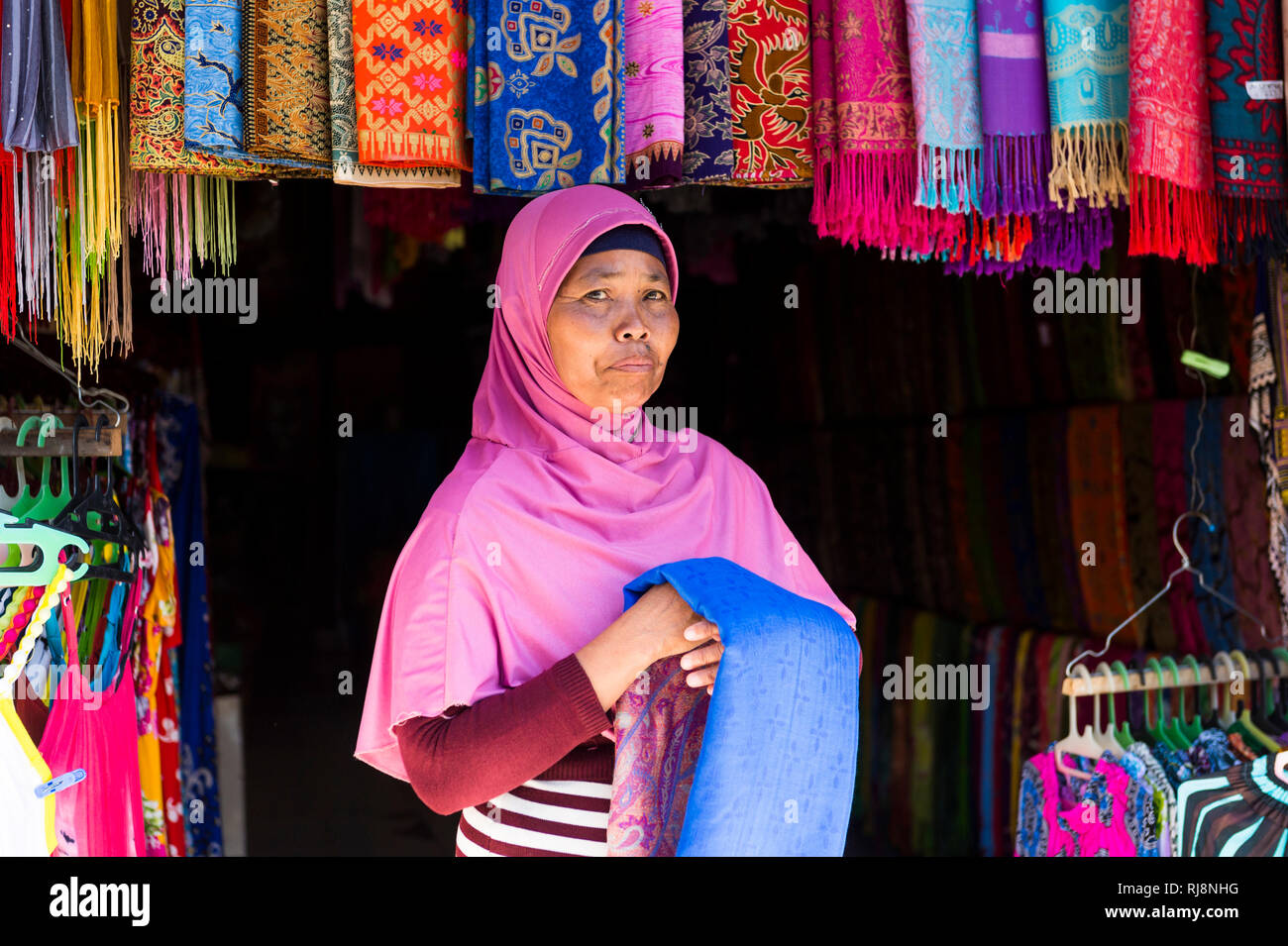 Candi kuning hi-res stock photography and images - Alamy