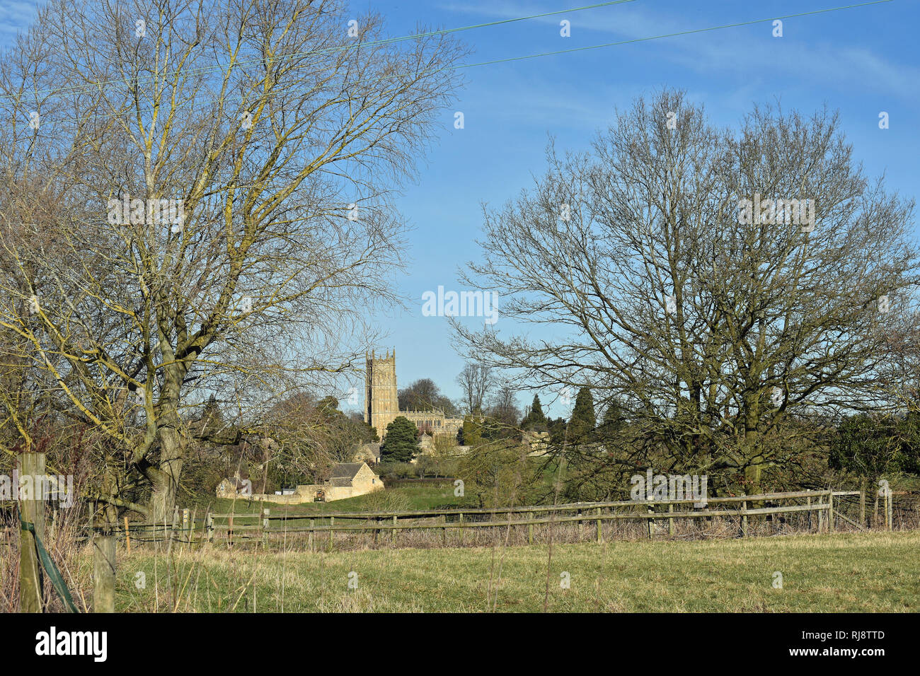 Heart of England Way Walking path from Broad Campden to Chipping ...