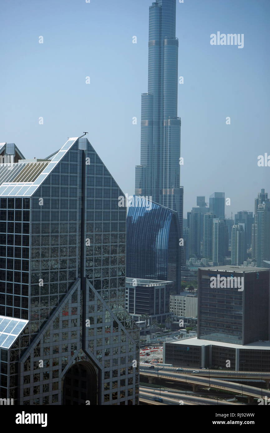 Worlds tallest man made structure hi-res stock photography and images ...