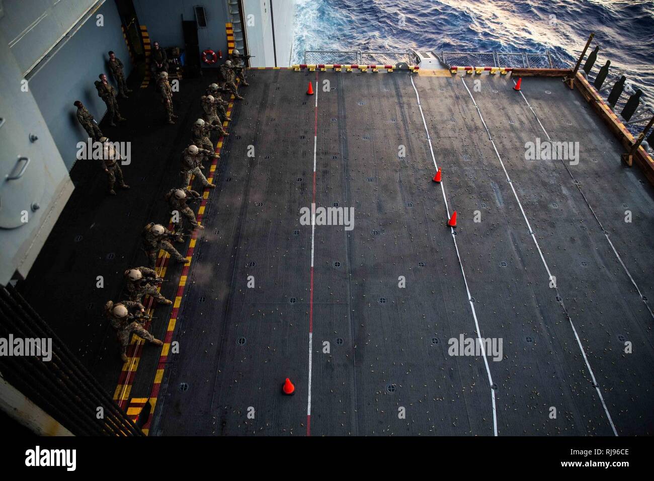 PACIFIC OCEAN, At Sea (November 2, 2016) – Marines with the Maritime ...