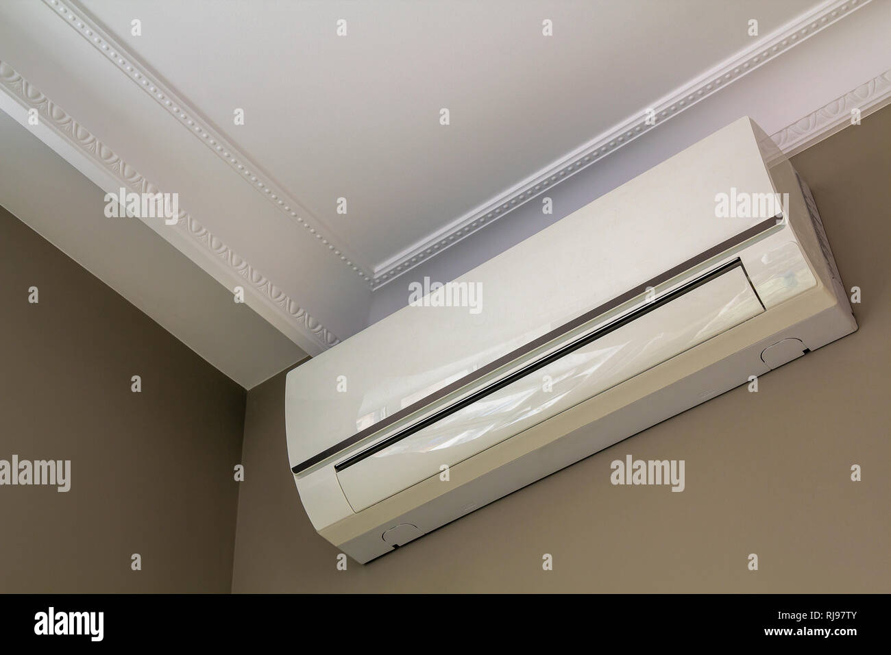 Air Conditioners Installed In Wall at Austin Andrews blog