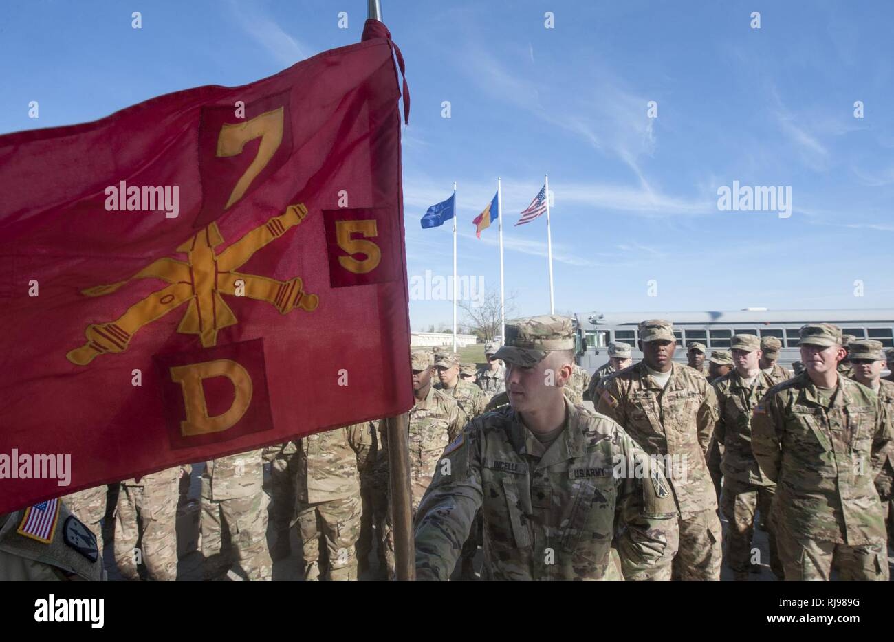 U.S. Army Soldiers, assigned to the 5th Battalion 7th Air Defense ...