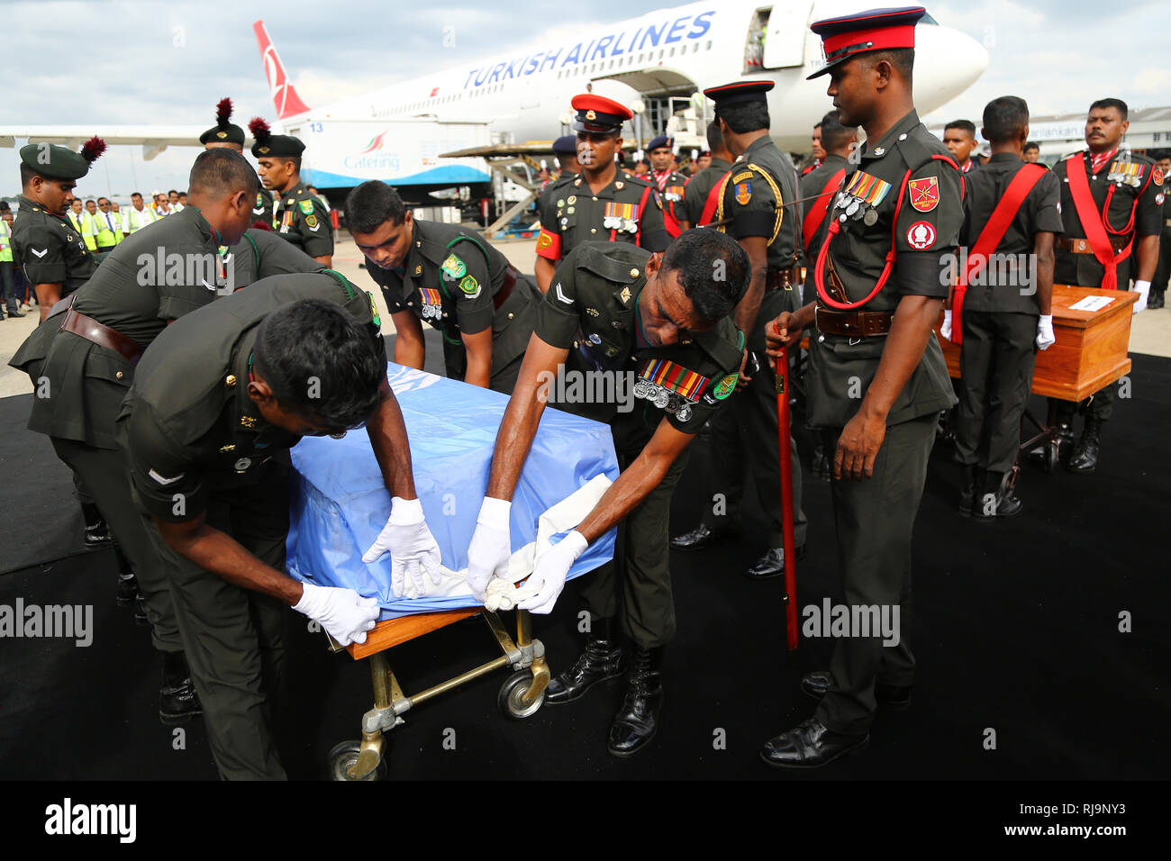 Sri lankan army parade in hi-res stock photography and images - Alamy