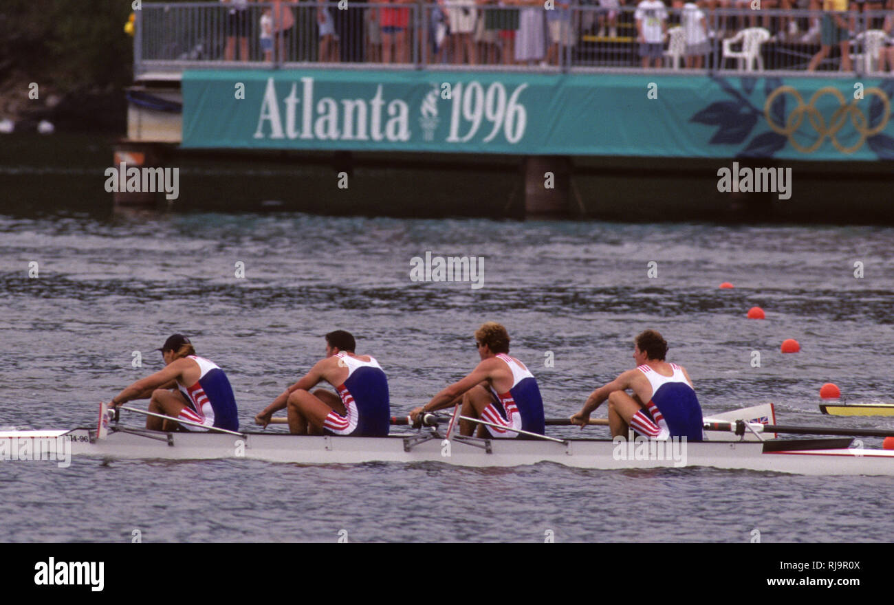 Closing stages hi-res stock photography and images - Alamy