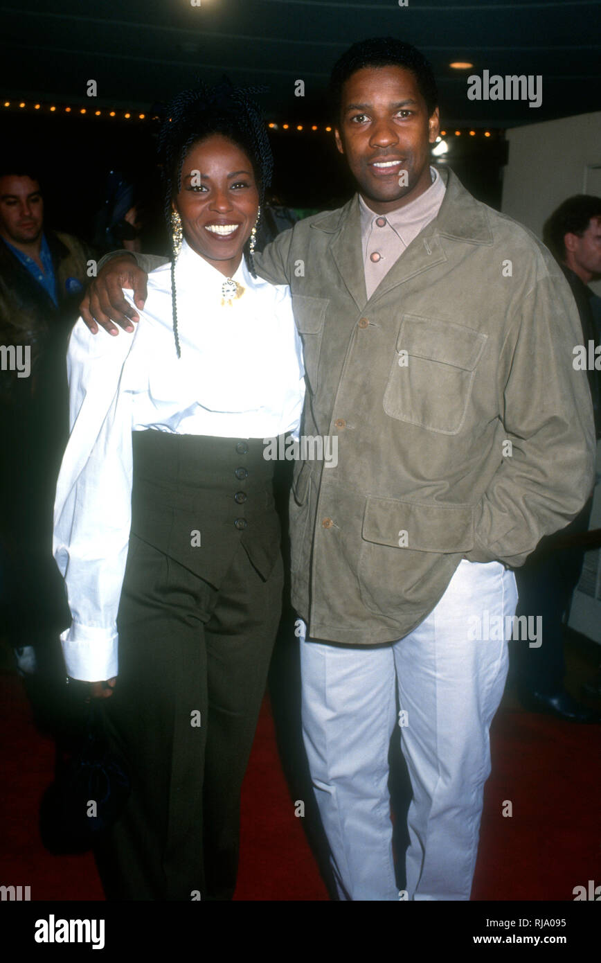 WESTWOOD, CA - DECEMBER 13: Actress Pauletta Washington and husband ...