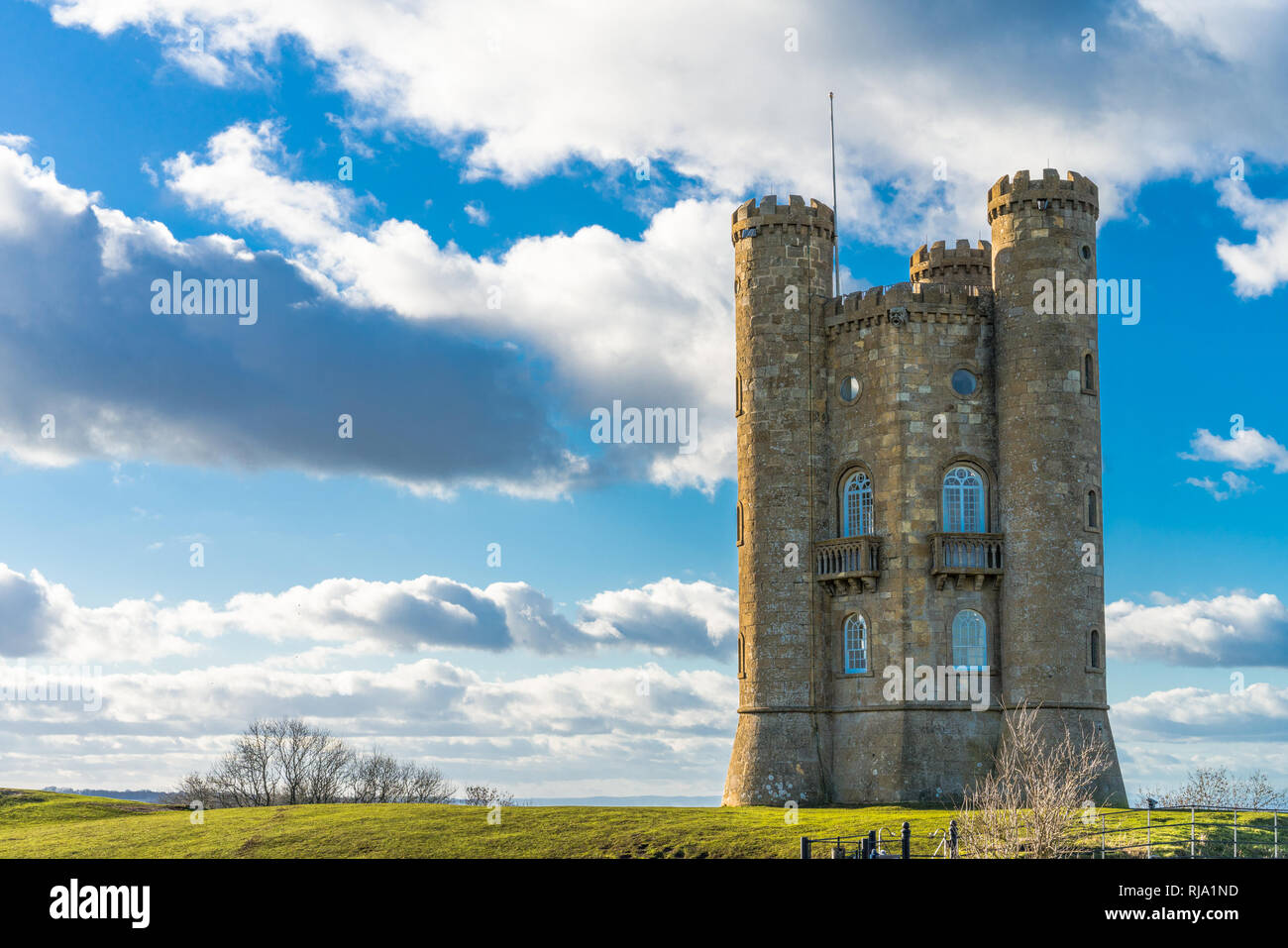 Broadway Cotswolds High Resolution Stock Photography and Images - Alamy