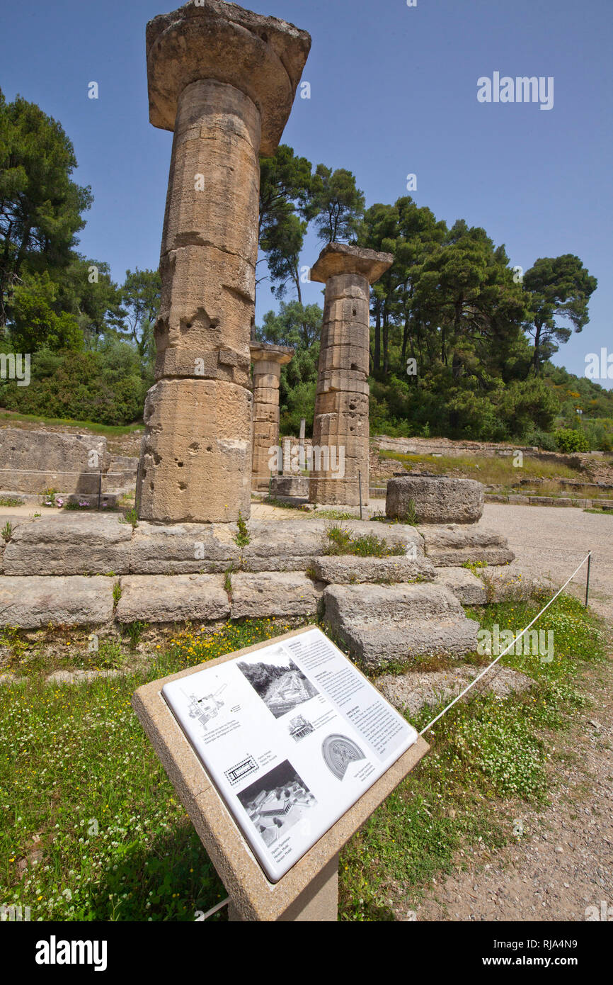 Doric columns in the historic site of Olympia Stock Photo - Alamy