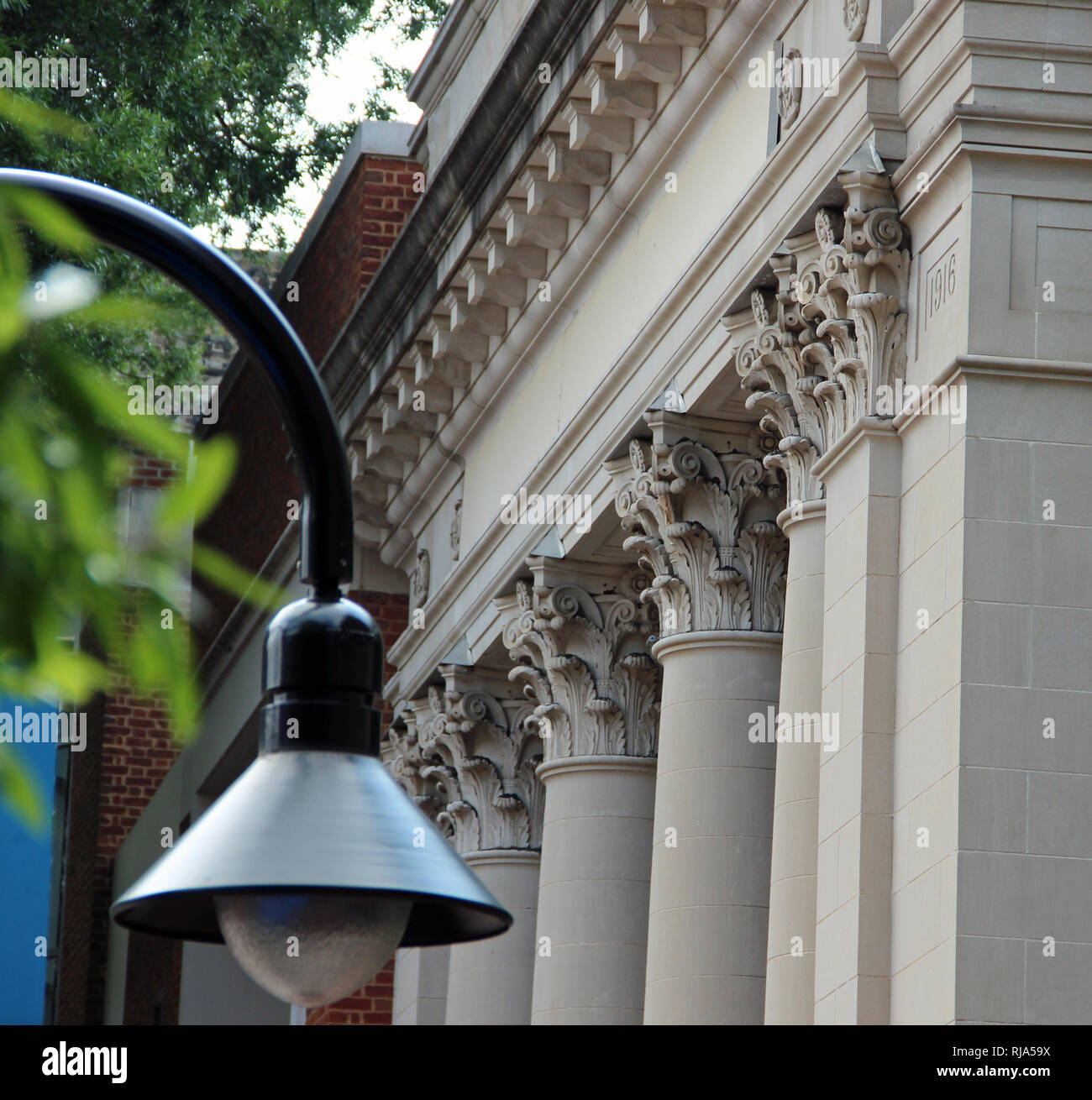Downtown mall charlottesville hi-res stock photography and images - Alamy
