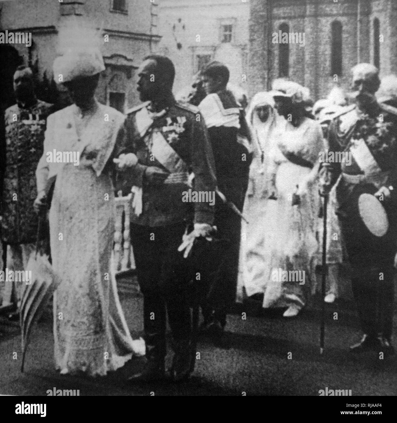 Tsar nicholas ii royalty russia romanov tsarevich alexis Black and ...