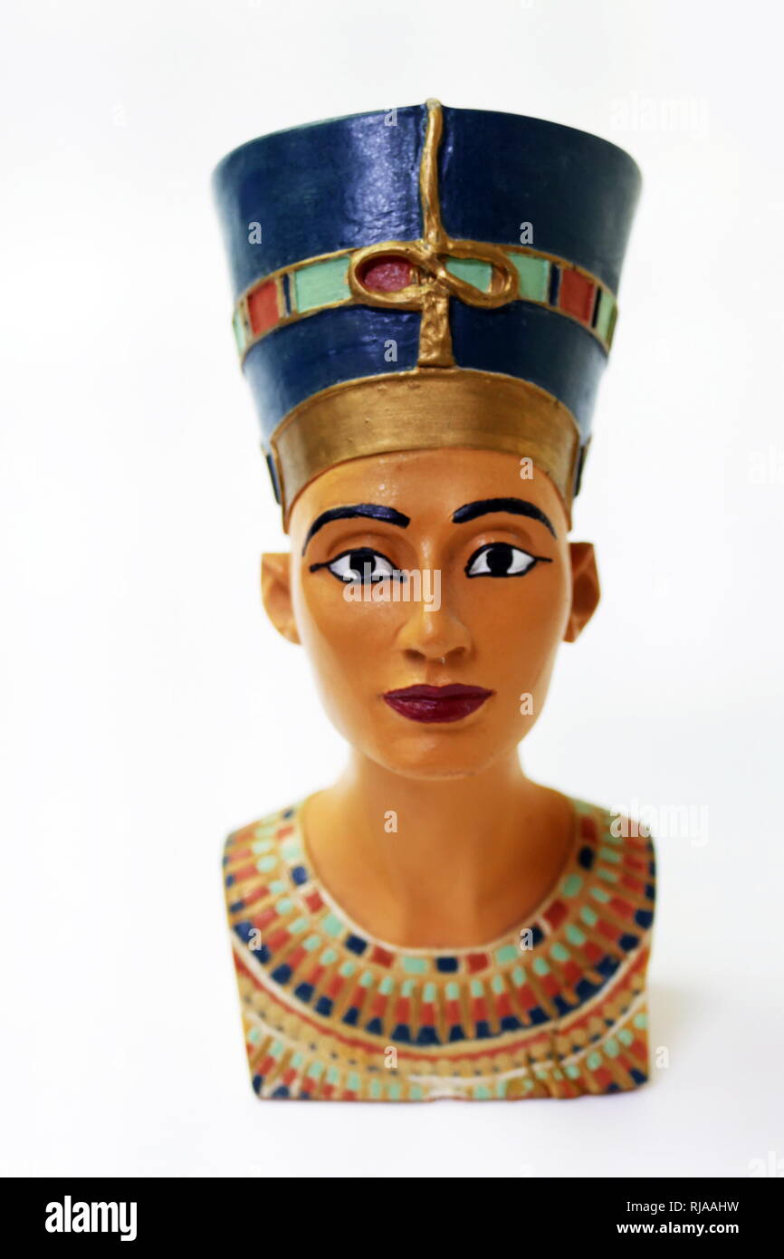 Replica bust of Nefertiti (1370 – 1330 BC); Egyptian queen and the ...